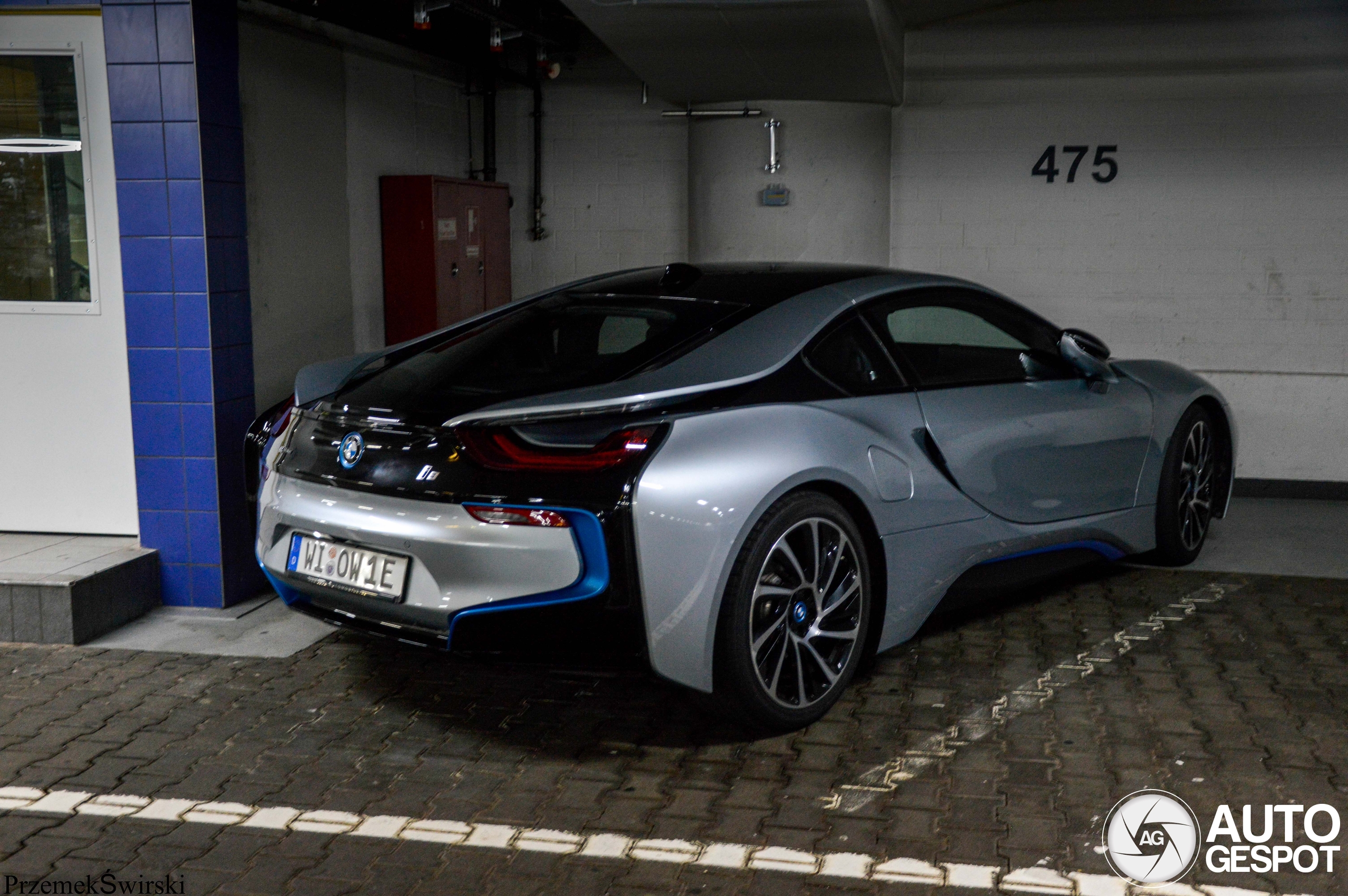 BMW i8 - 04 July 2025 - Autogespot