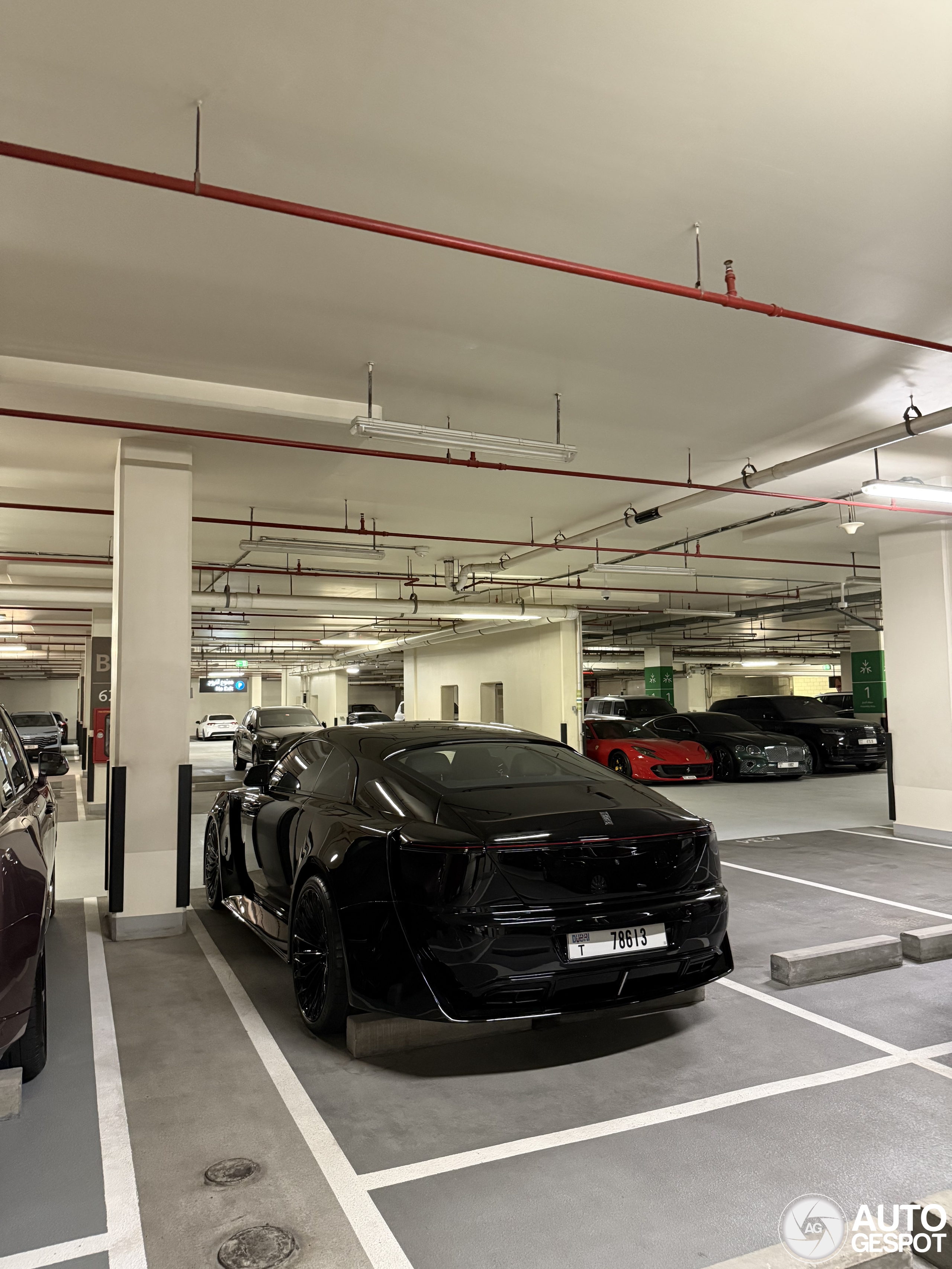 Rolls-Royce Wraith Series II Venuum Black Apollo Black Edition - 11 ...