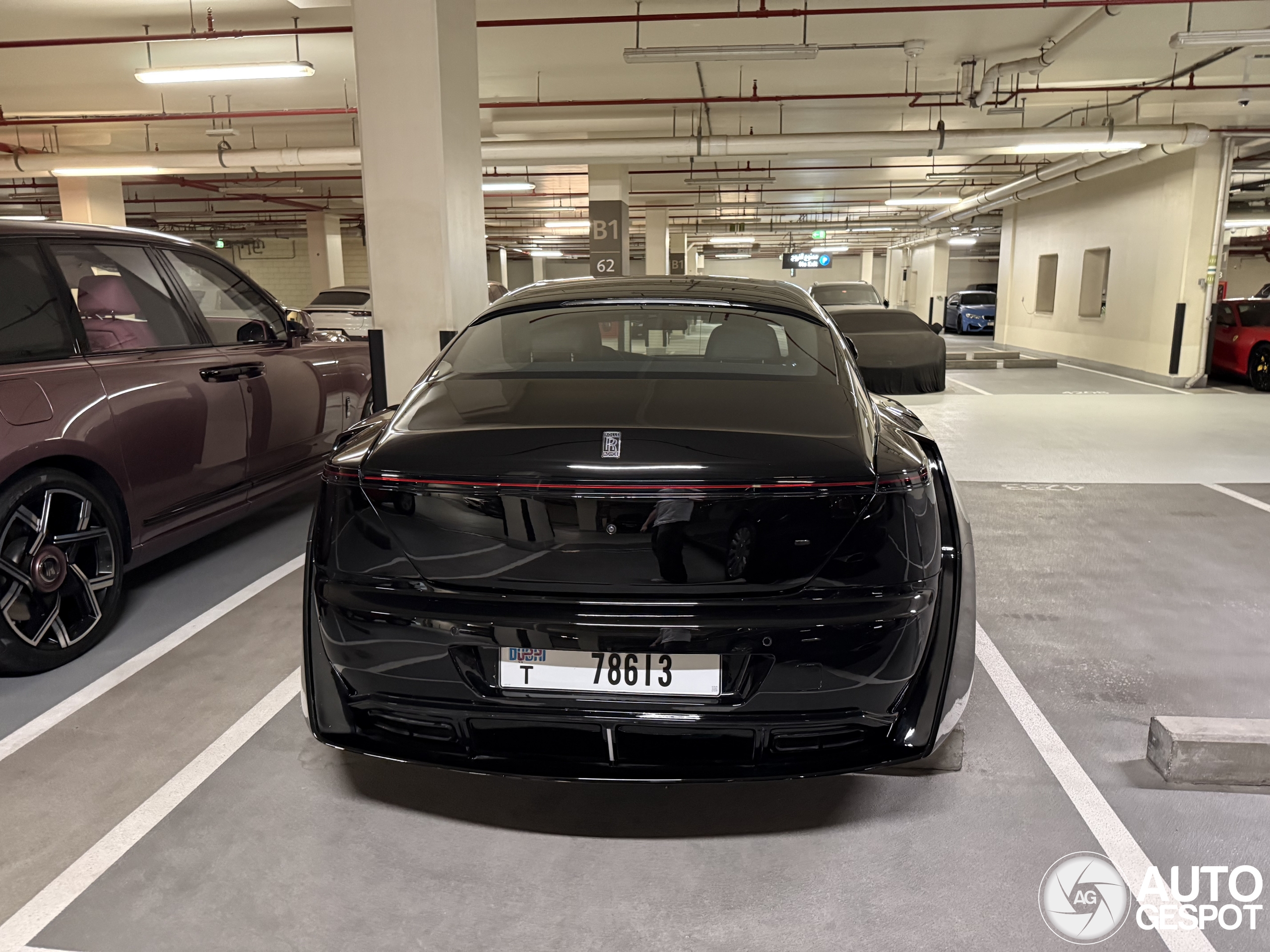 Rolls-Royce Wraith Series II Venuum Black Apollo Black Edition - 11 ...