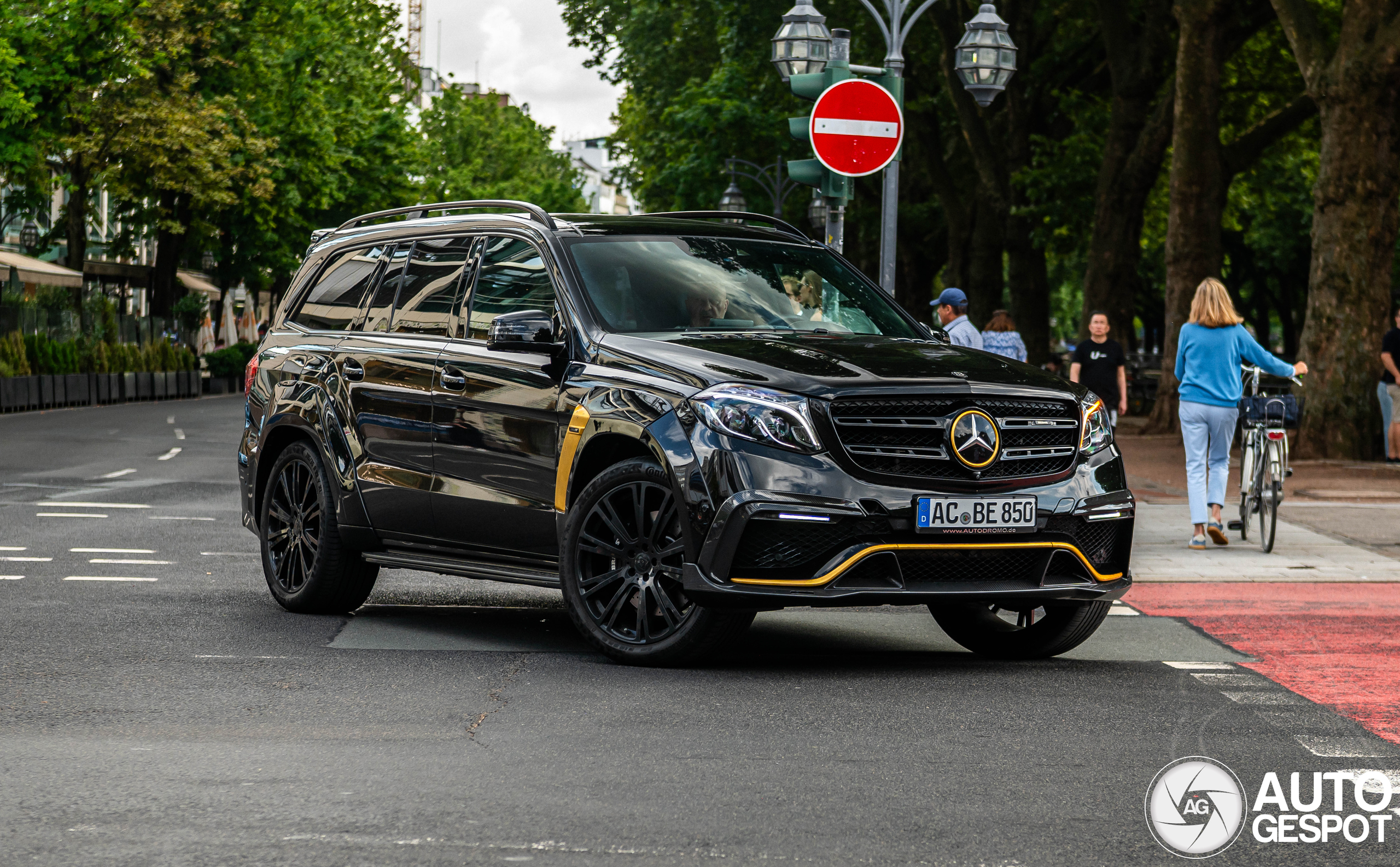 Mercedes-AMG Brabus GLS 850 6.0 Biturbo - 12 July 2025 - Autogespot
