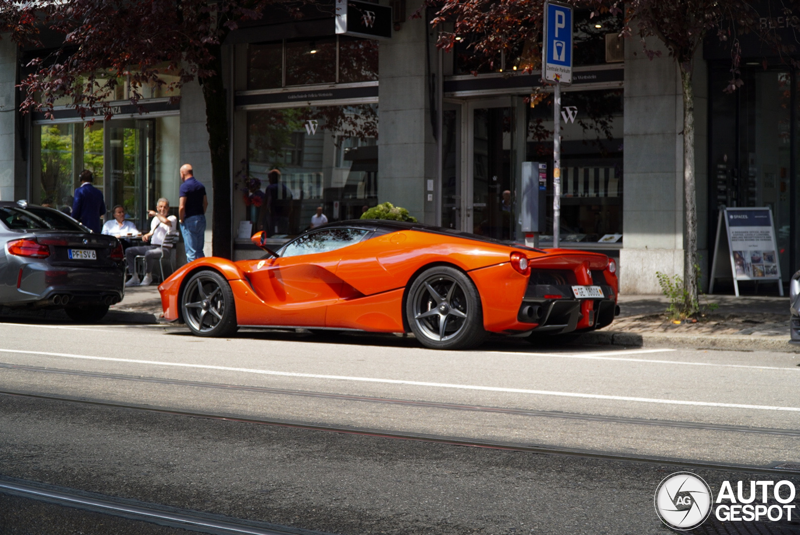 Ferrari Laferrari Orange