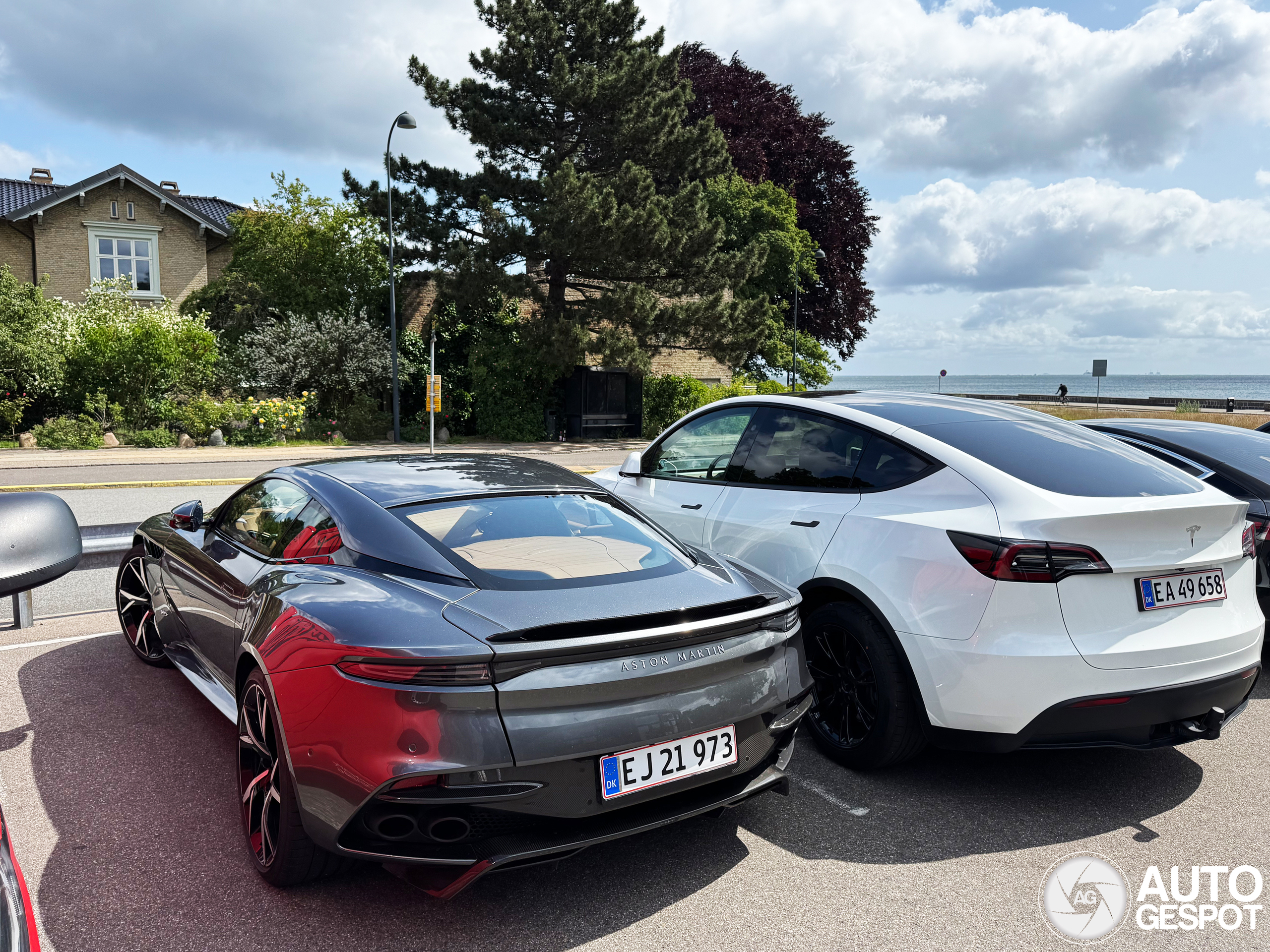 Aston Martin DBS Superleggera - 21 July 2025 - Autogespot
