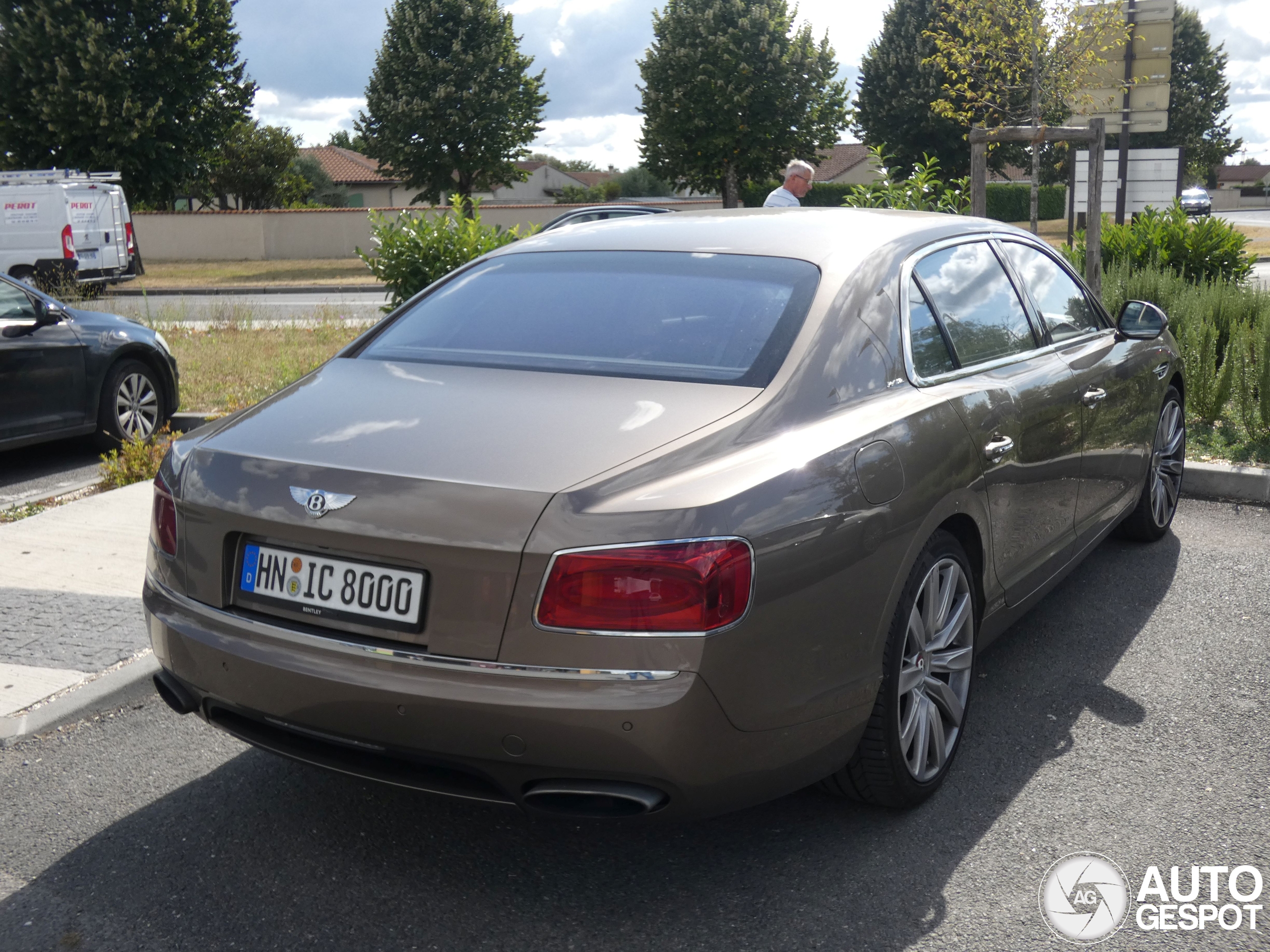 Bentley Flying Spur W12 - 23 July 2025 - Autogespot