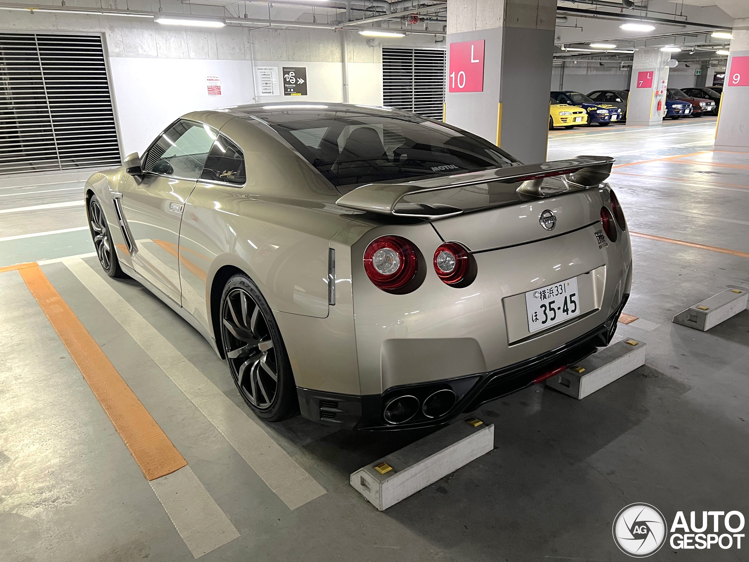 Nissan GT-R 2015 45th Anniversary Gold Edition - 23 July 2025 - Autogespot