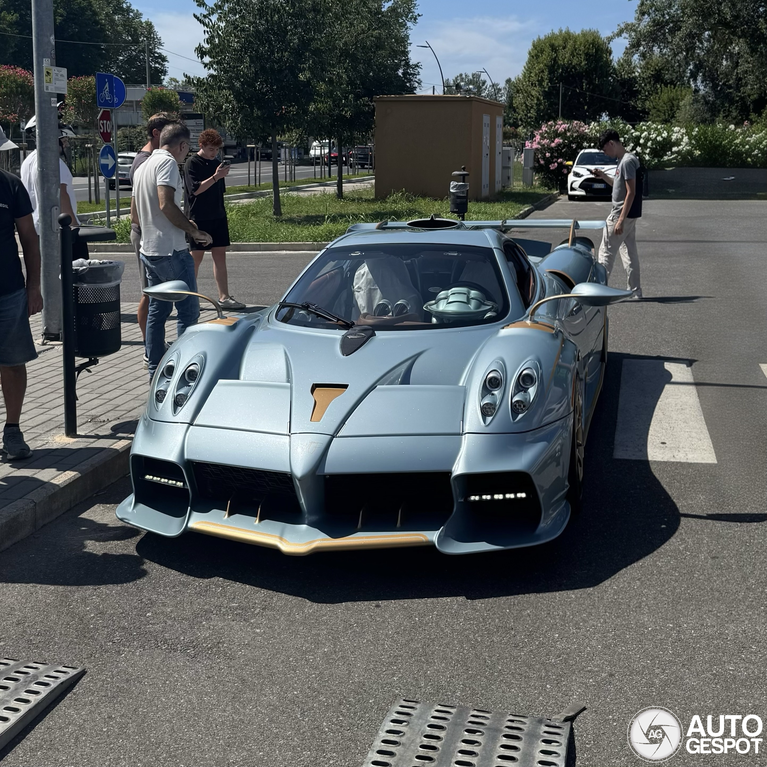 Pagani Huayra Roadster Silver