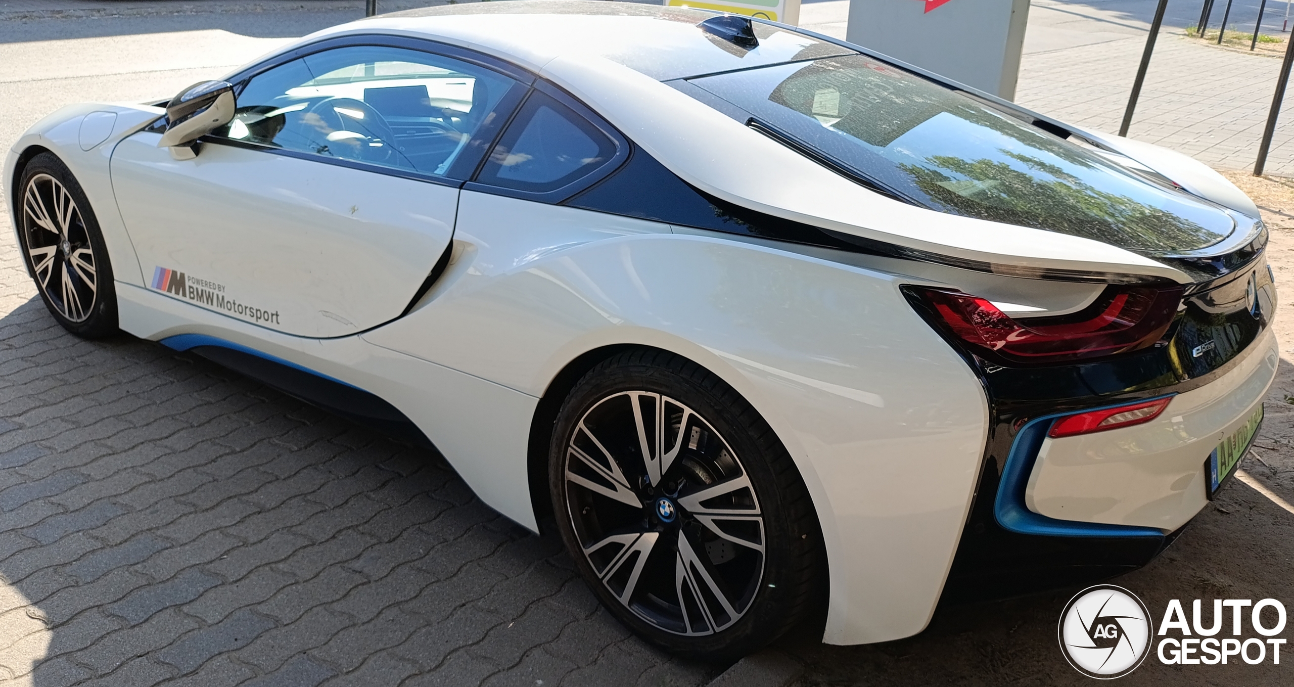 BMW i8 - 01 August 2025 - Autogespot