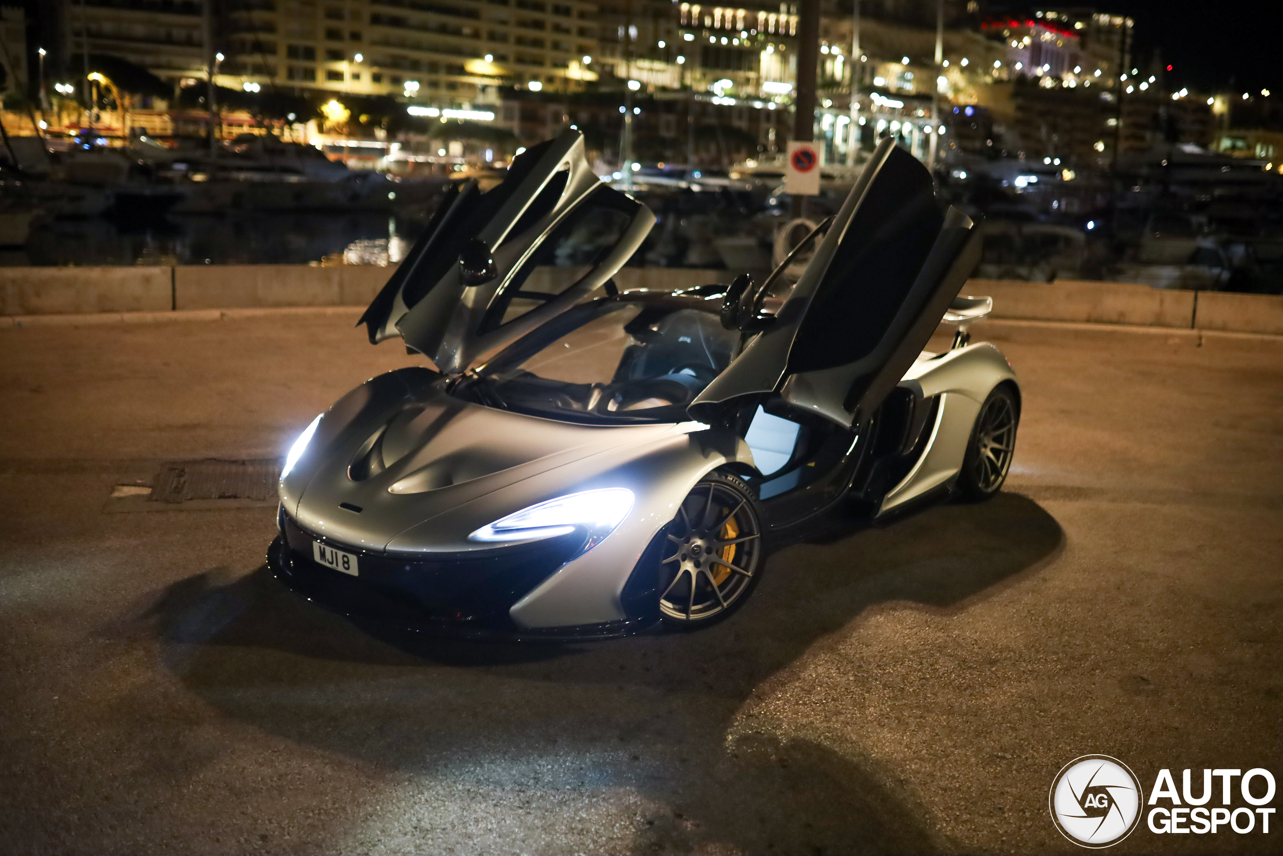 McLaren P1 - 01 August 2025 - Autogespot