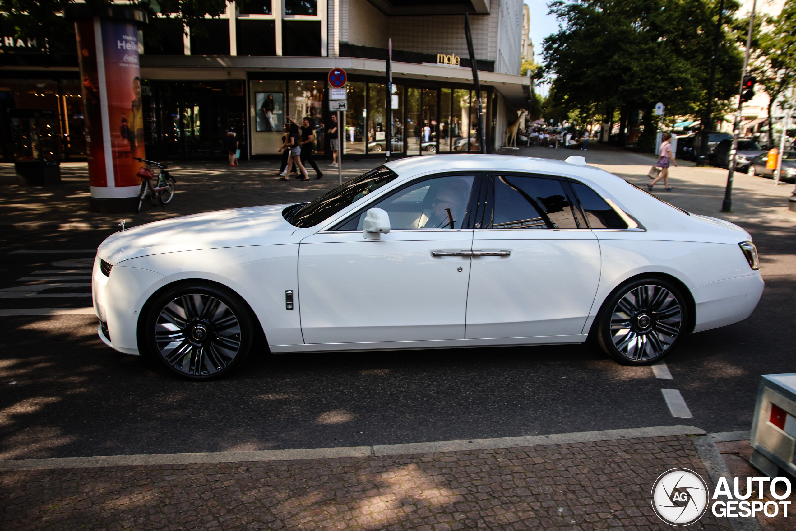 Rolls-Royce Ghost Series II 2025 - 09 August 2025 - Autogespot