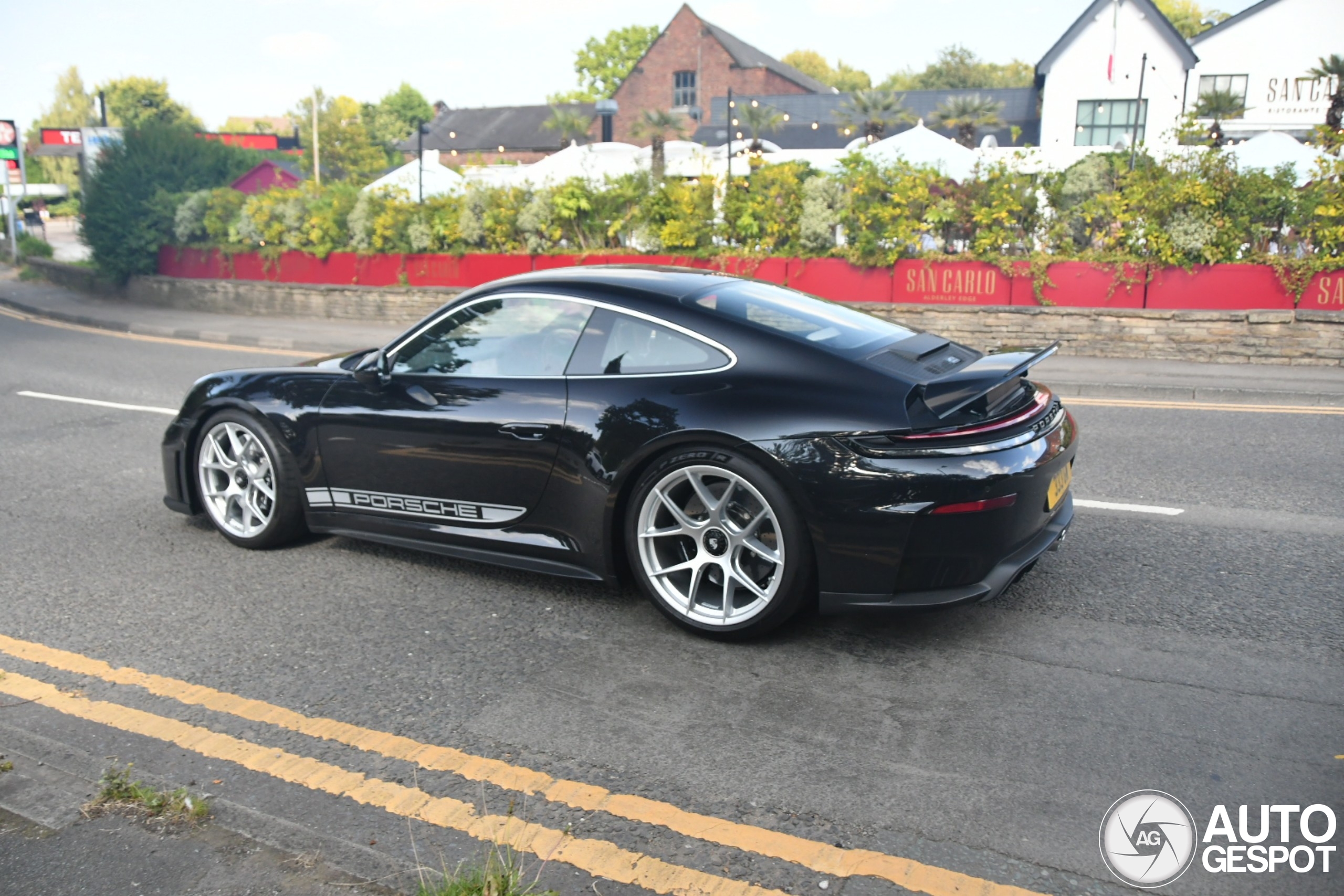 Porsche 992 GT3 Touring MkII - 11 August 2025 - Autogespot