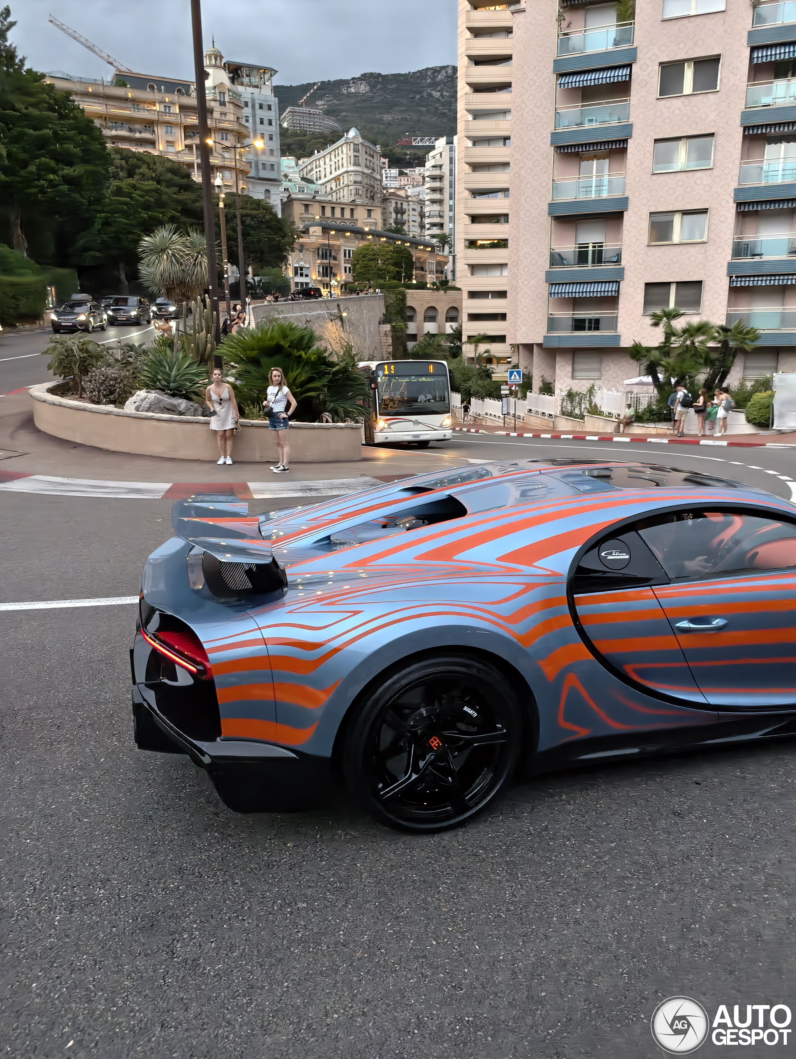 Bugatti Chiron Super Sport Vagues de Lumière - 14 August 2025 - Autogespot