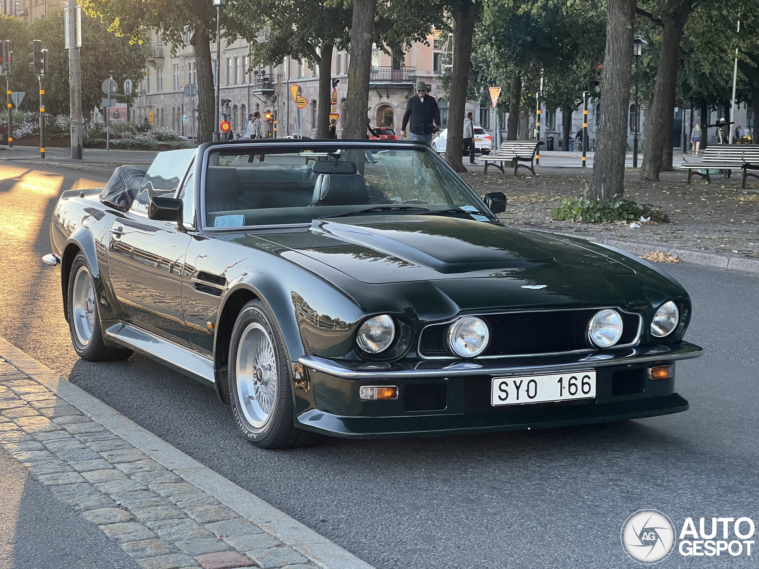 Aston Martin V8 Vantage Volante 1986-1989 - 20 August 2025 - Autogespot