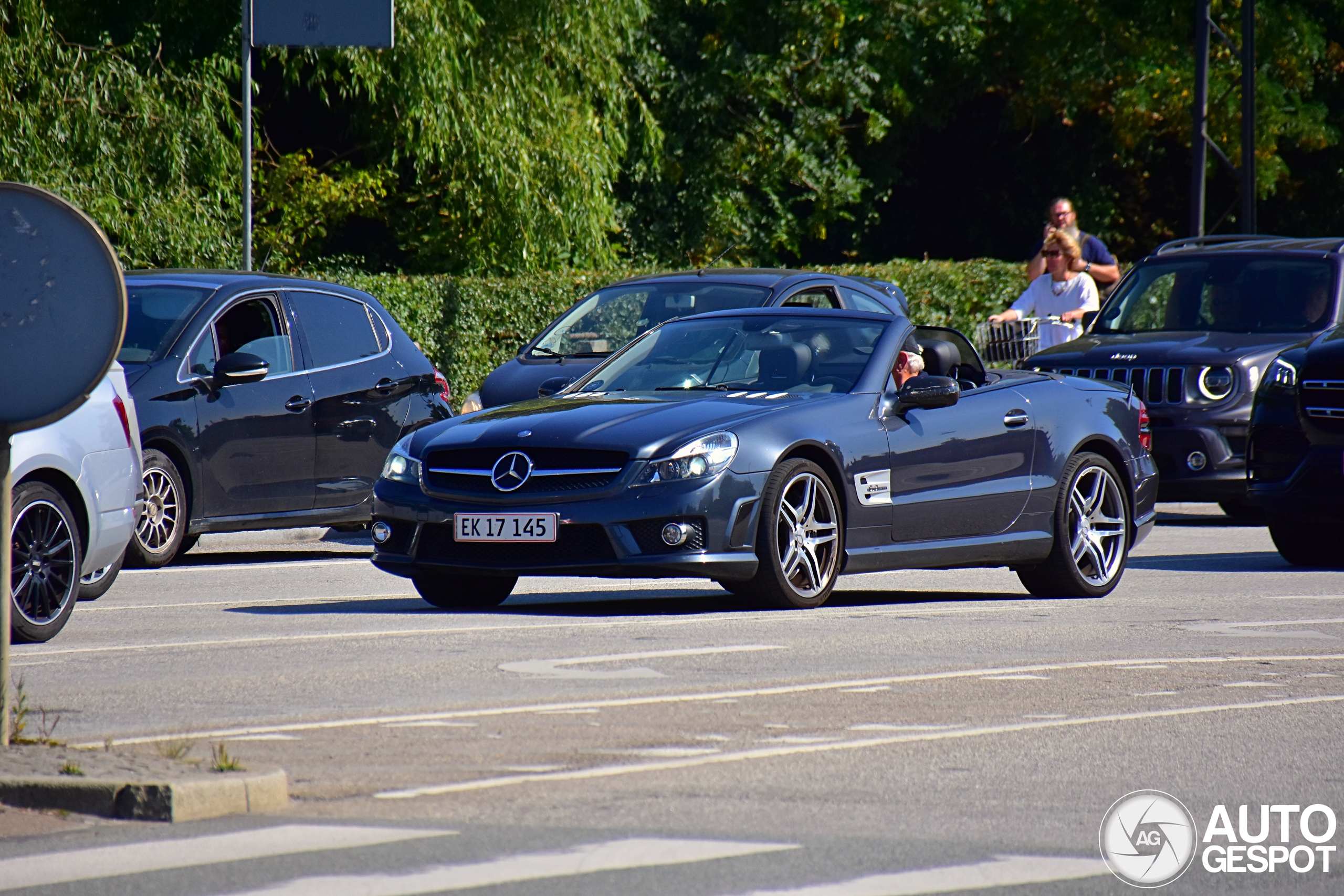 Mercedes-Benz SL 63 AMG - 21 August 2025 - Autogespot
