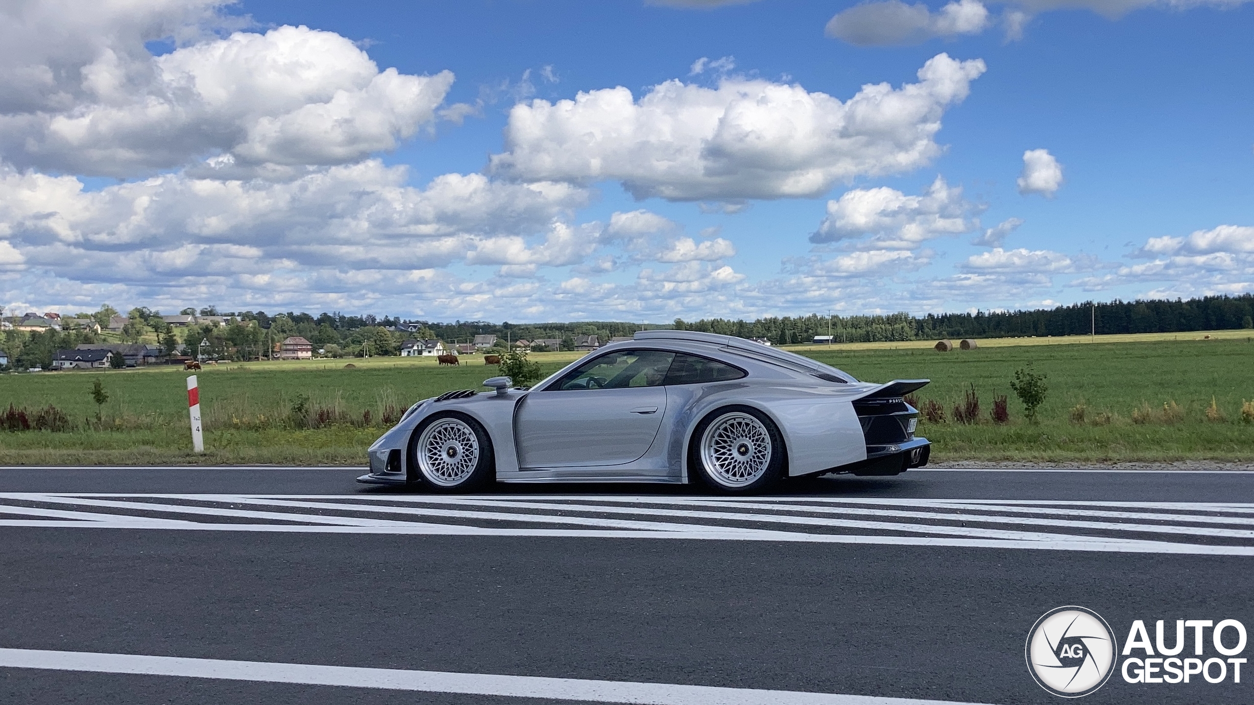 Porsche 992 Carrera S MkI Carbonerre Project GT1 Manta - 24 August 2025 ...