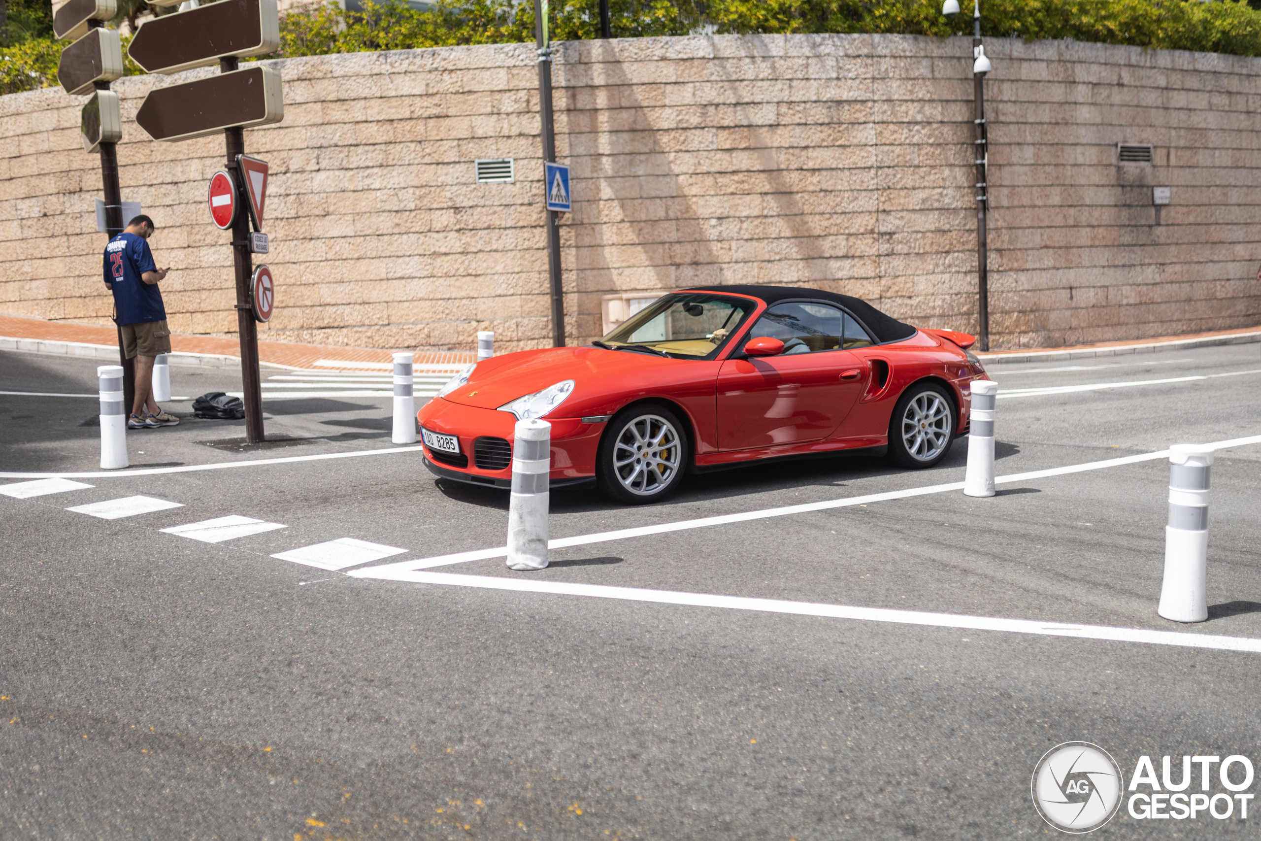 Porsche 996 Turbo S Cabriolet - 24 August 2025 - Autogespot