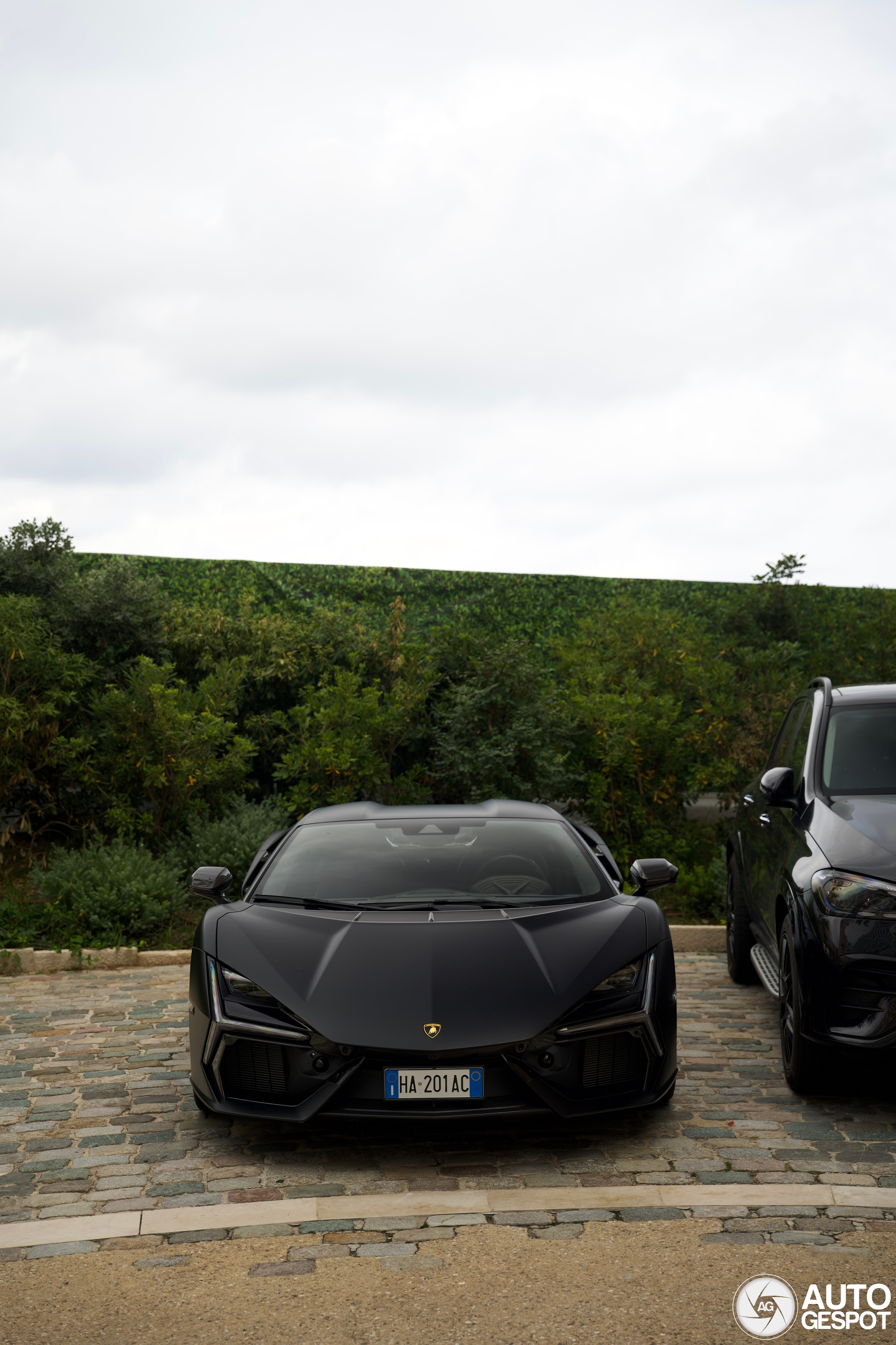 Lamborghini Revuelto - 25 August 2025 - Autogespot