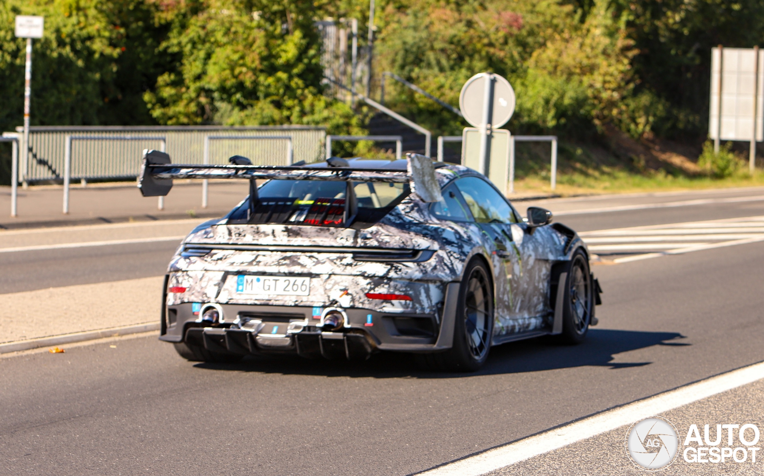 Porsche 992 GT3 RS MkI SSR - 26 August 2025 - Autogespot