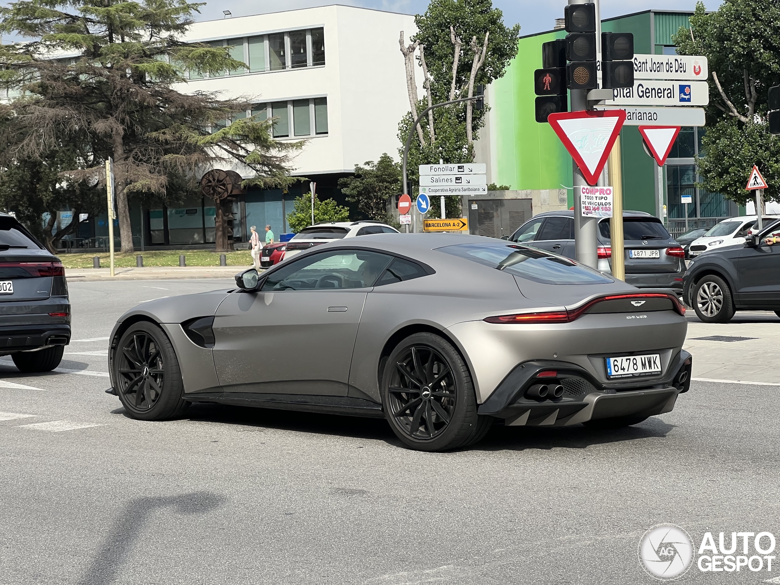 Aston Martin V8 Vantage 2018 - 28 August 2025 - Autogespot