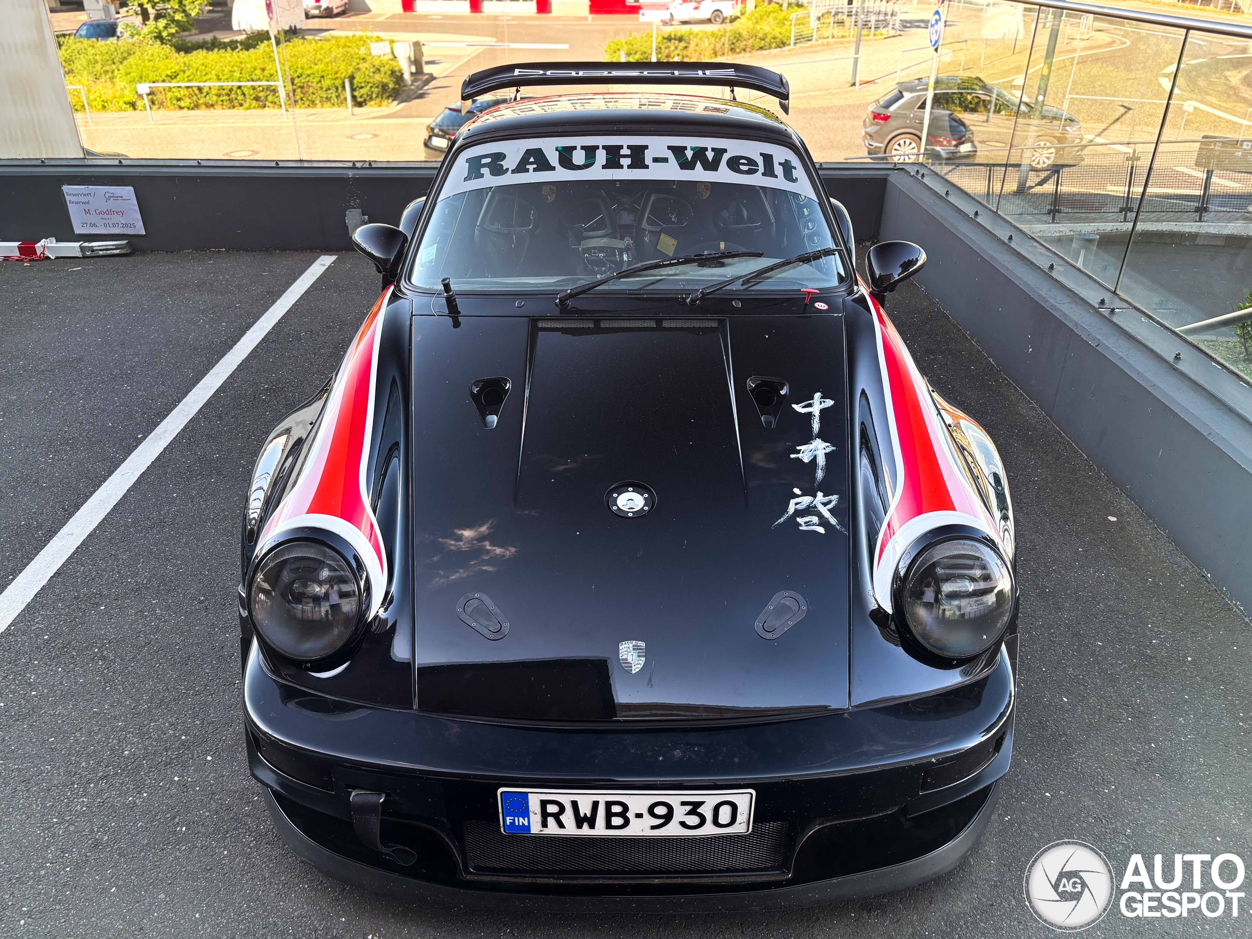Porsche 930 Turbo Rauh-Welt Begriff - 28 August 2025 - Autogespot