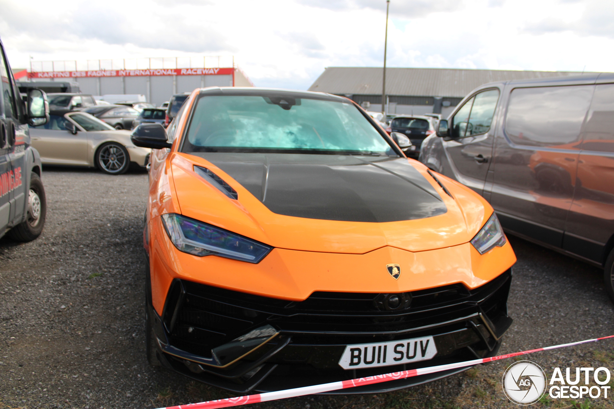 Lamborghini Urus Performante Essenza SCV12 Limited Edition - 29 August ...