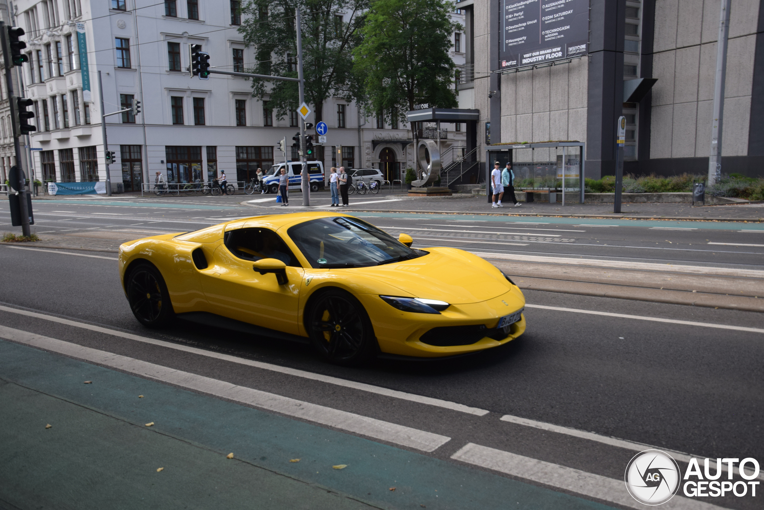 Ferrari 296 GTS - 30 August 2025 - Autogespot