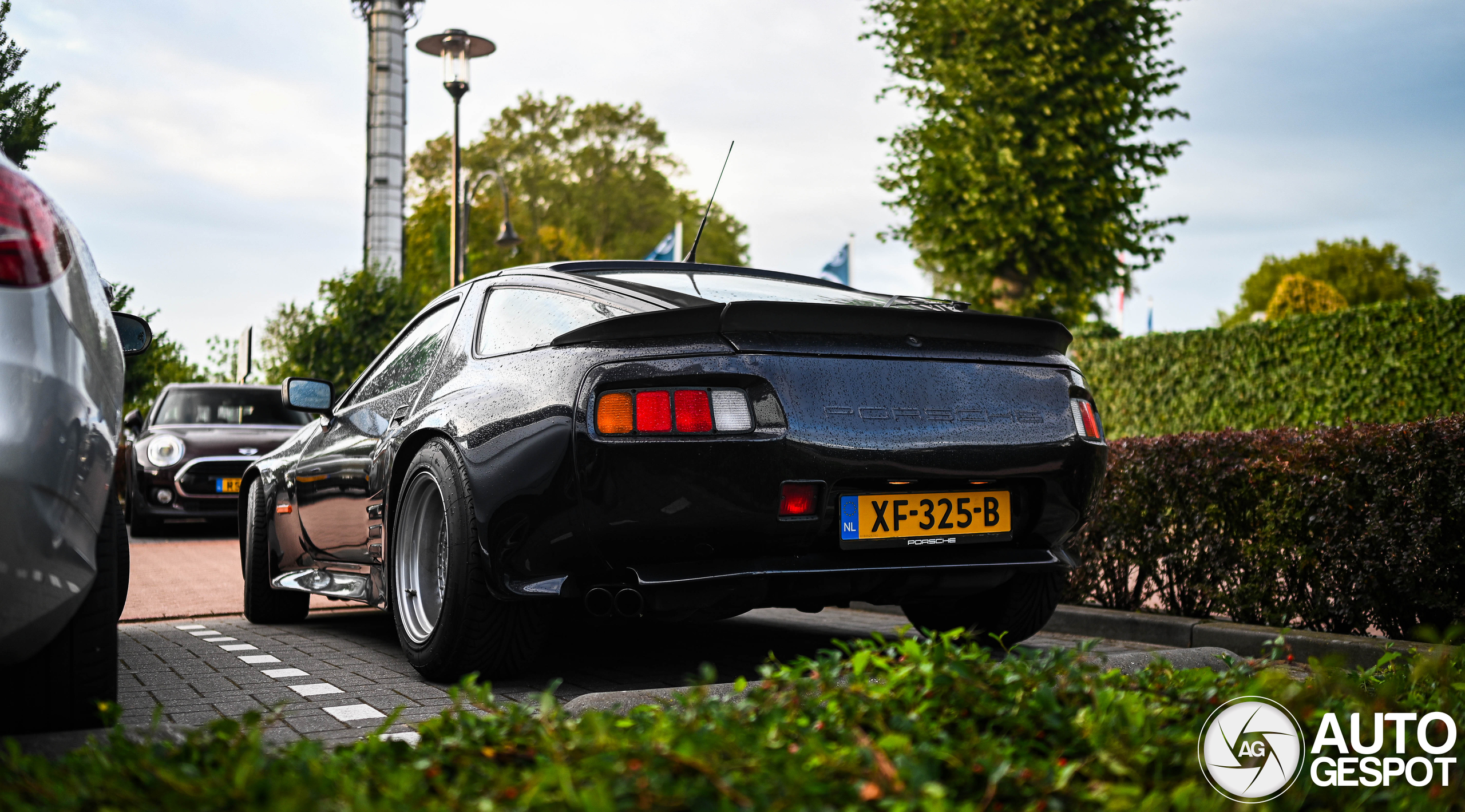 Porsche Strosek Ultra 928 Version III - 30 August 2025 - Autogespot