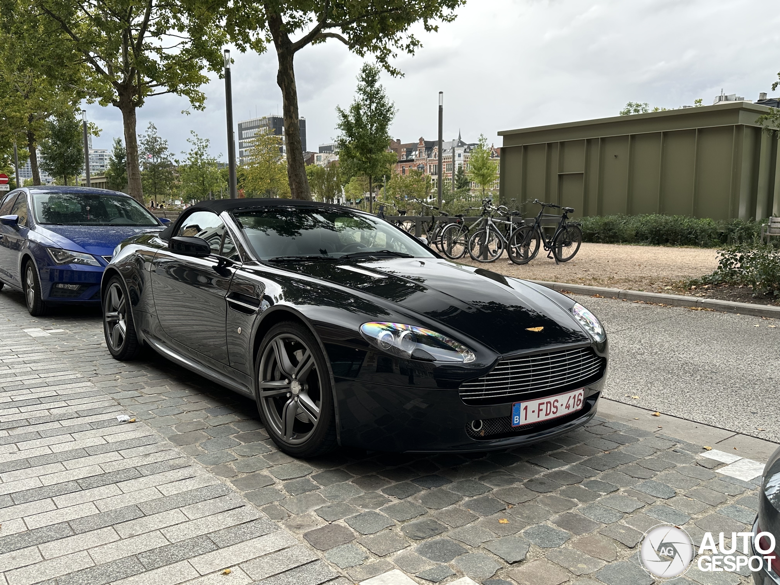 Aston Martin V8 Vantage N400 Roadster - 31 August 2025 - Autogespot