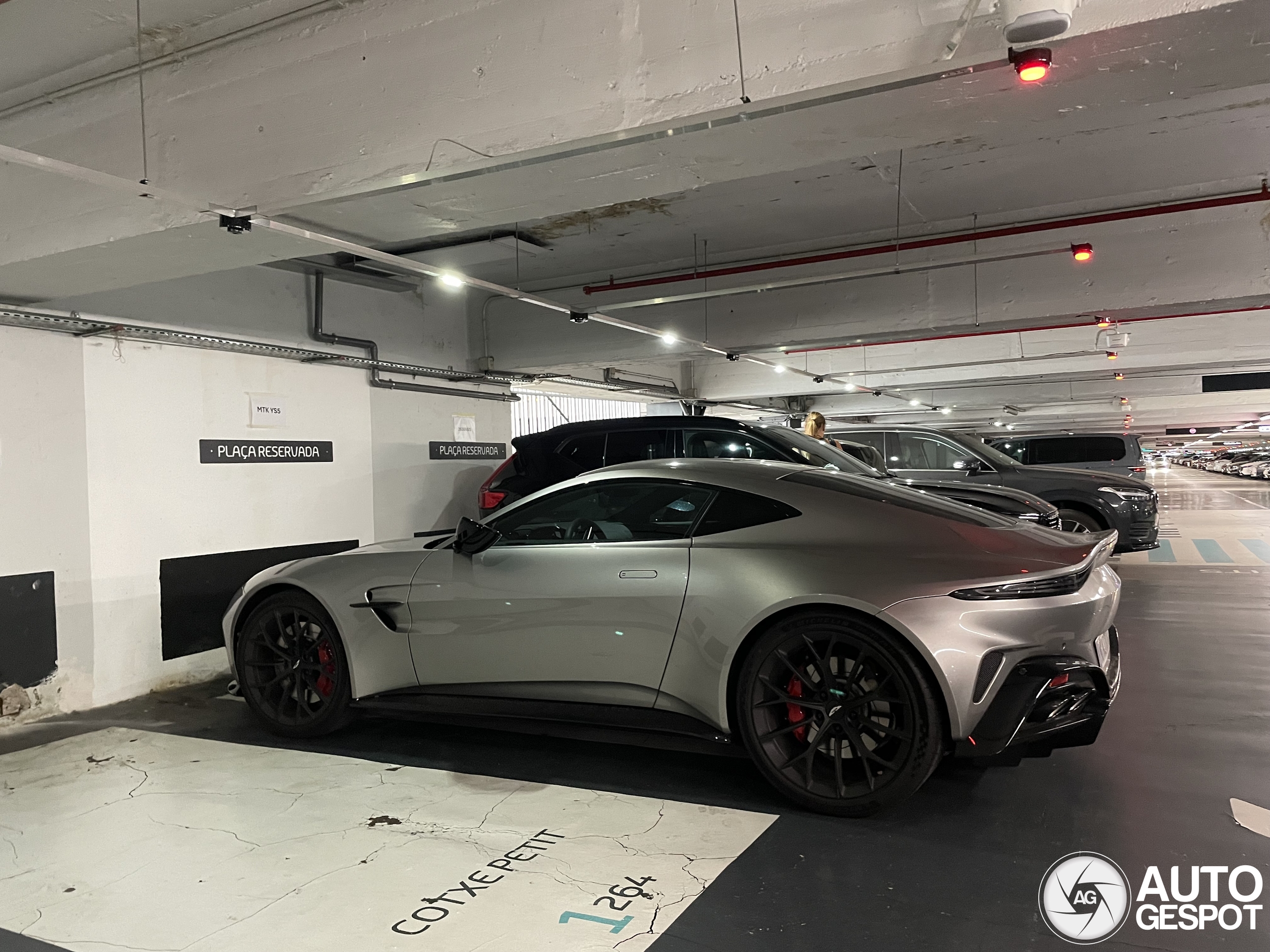 Aston Martin Vantage 2024 - 01 September 2025 - Autogespot
