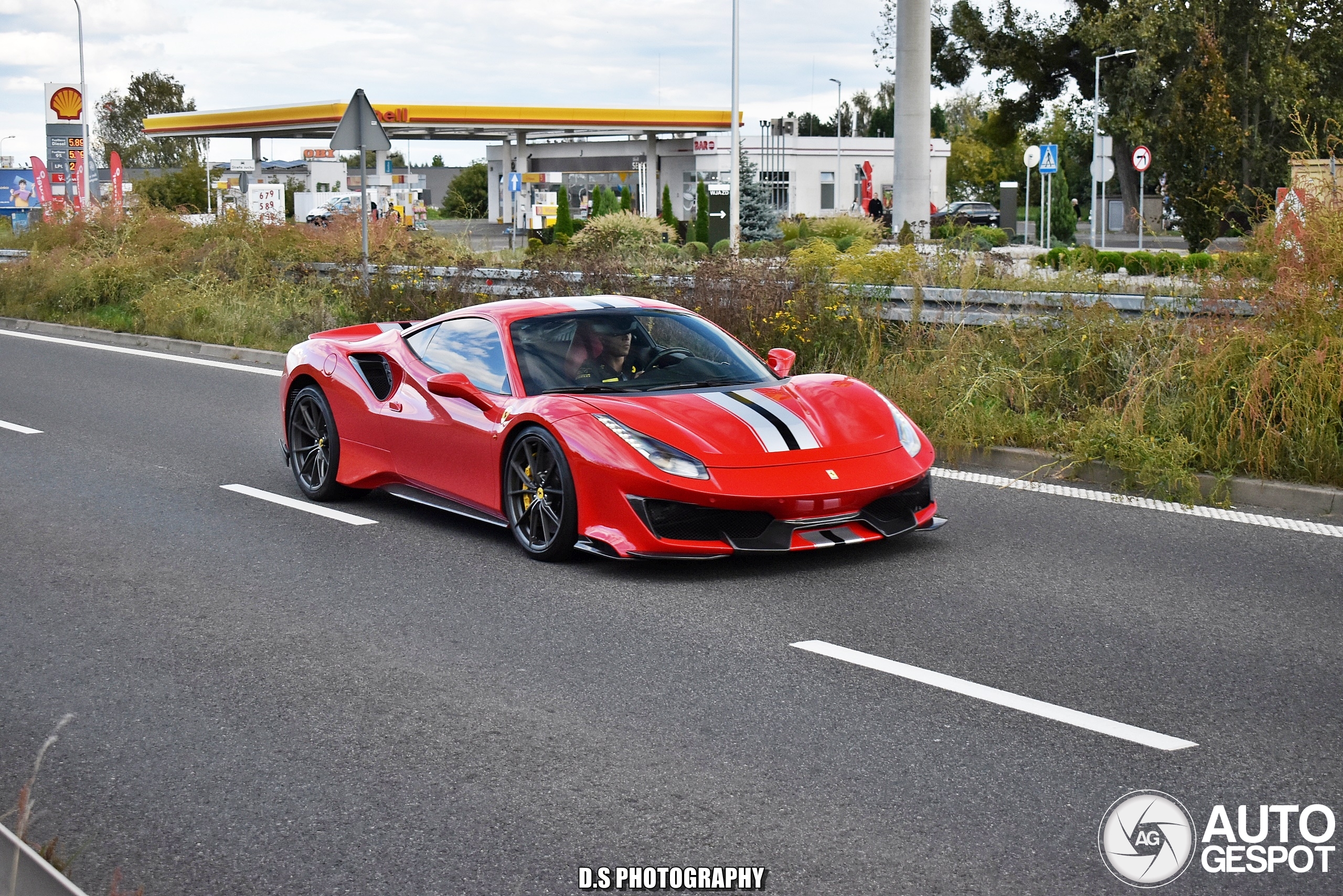 Ferrari 488 Pista - 01 September 2025 - Autogespot