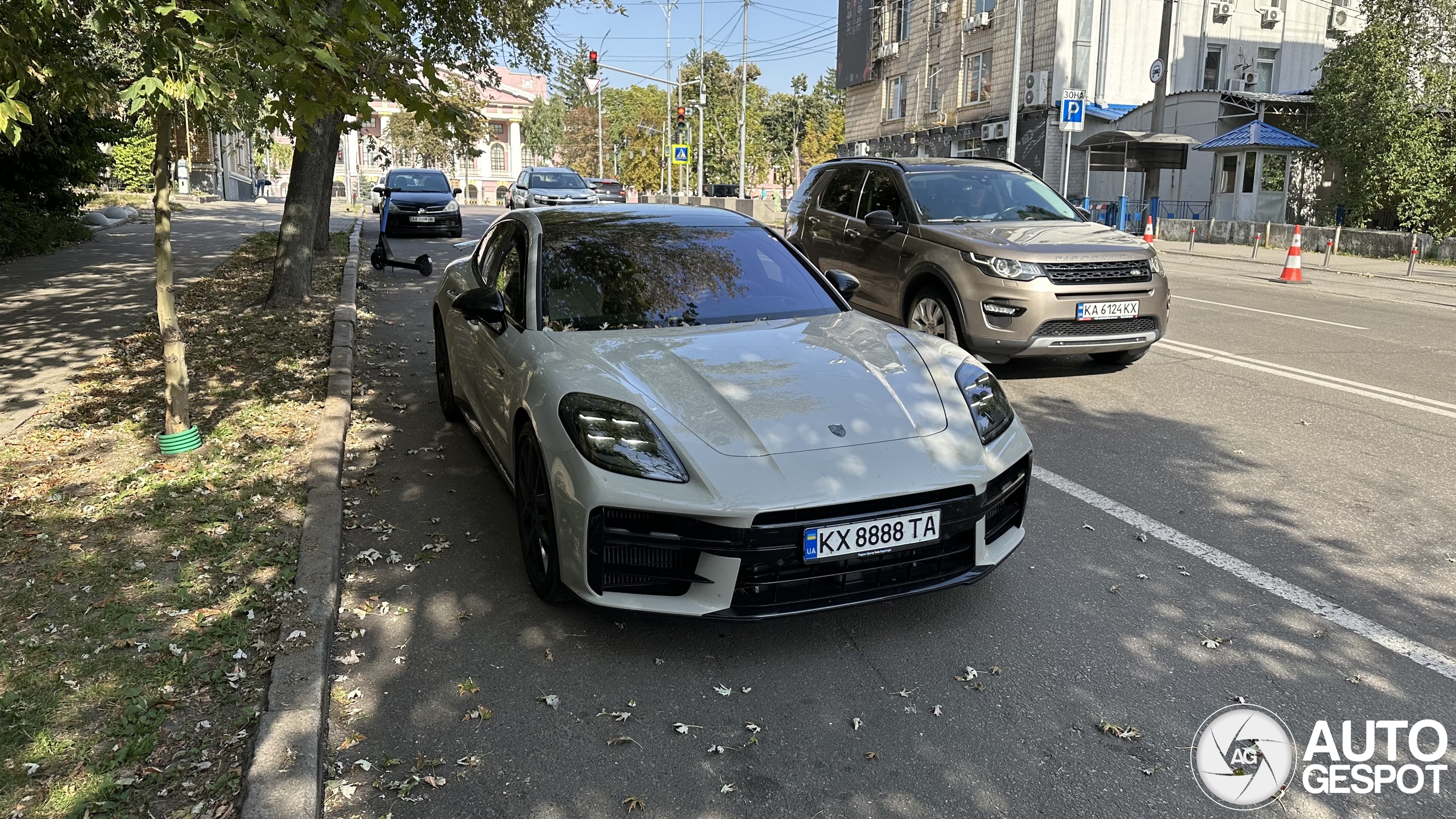 Porsche 972 Panamera Turbo E-Hybrid - 01 September 2025 - Autogespot