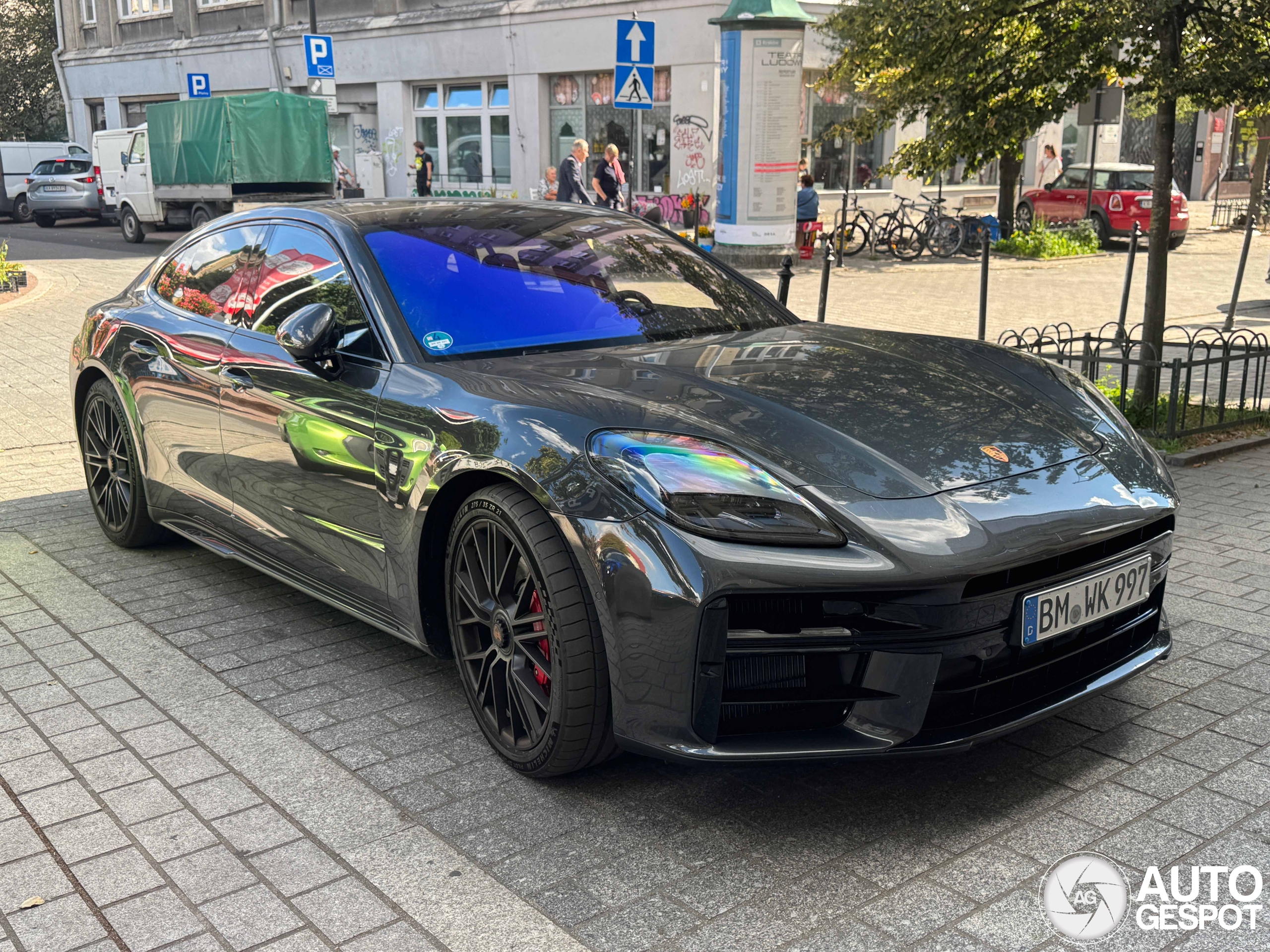 Porsche 972 Panamera GTS MkI - 02 September 2025 - Autogespot