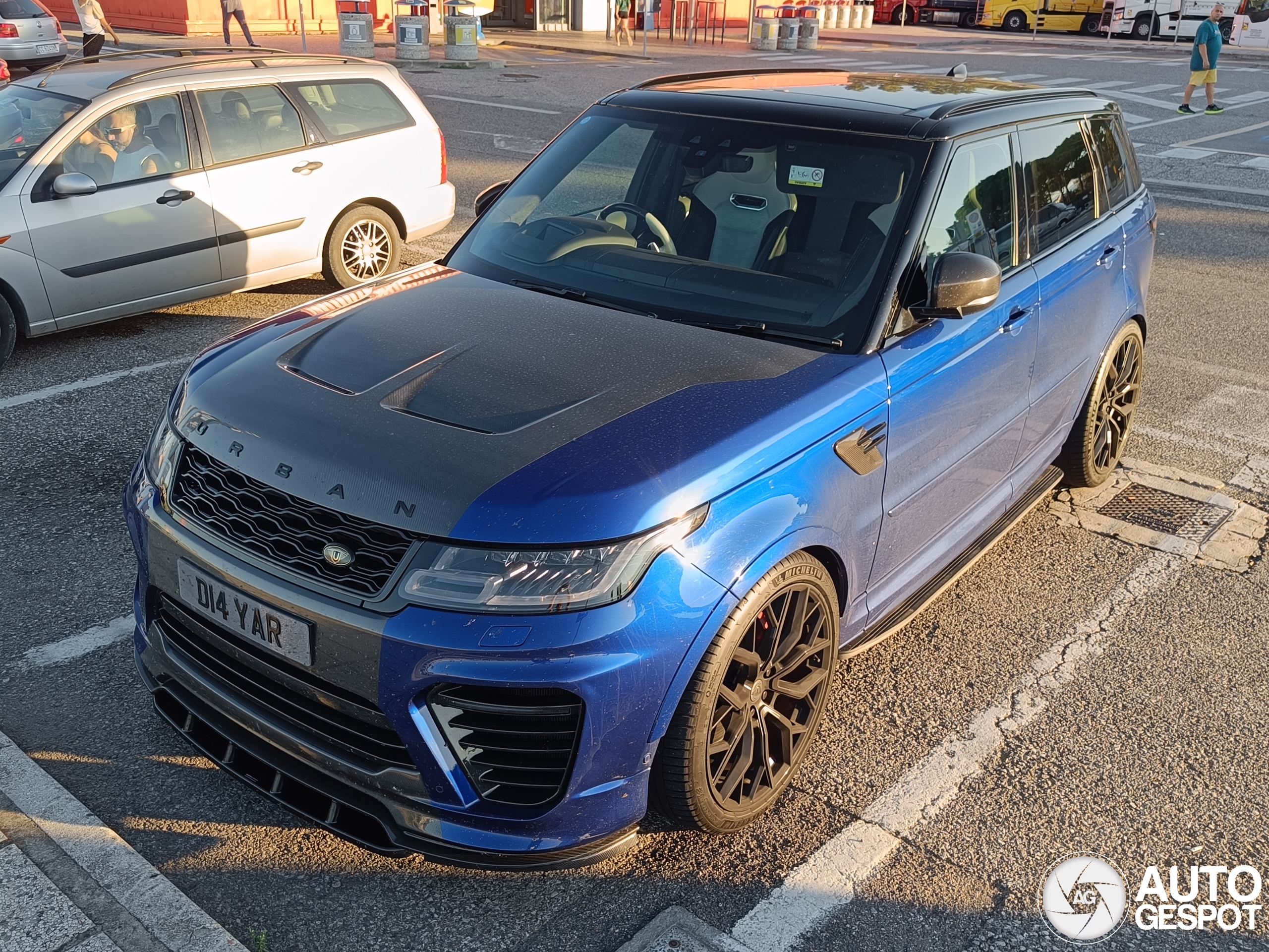 Land Rover Urban Range Rover Sport SVR 2018 Carbon Edition - 04 ...