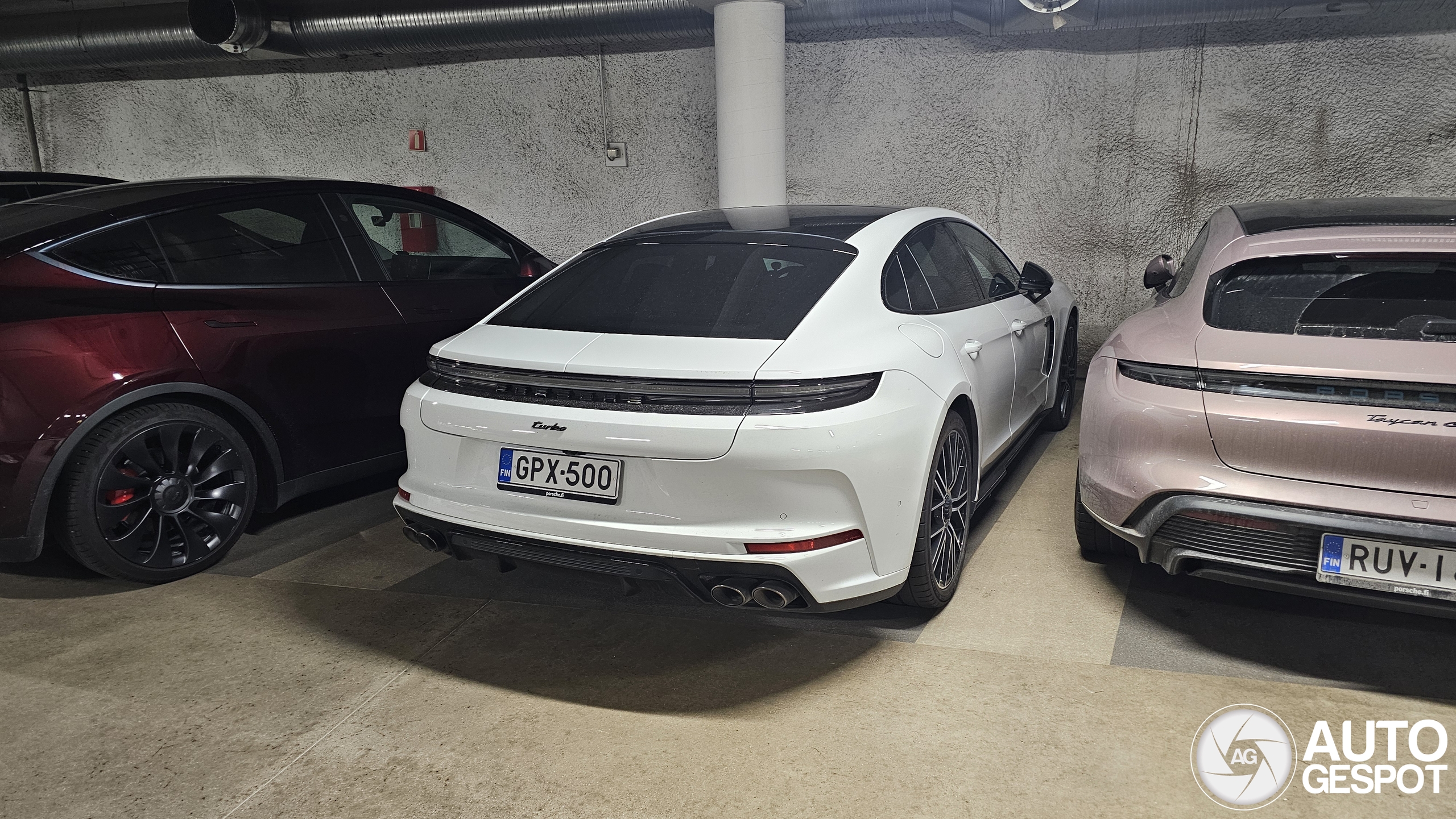 Porsche 972 Panamera Turbo E-Hybrid - 04 September 2025 - Autogespot
