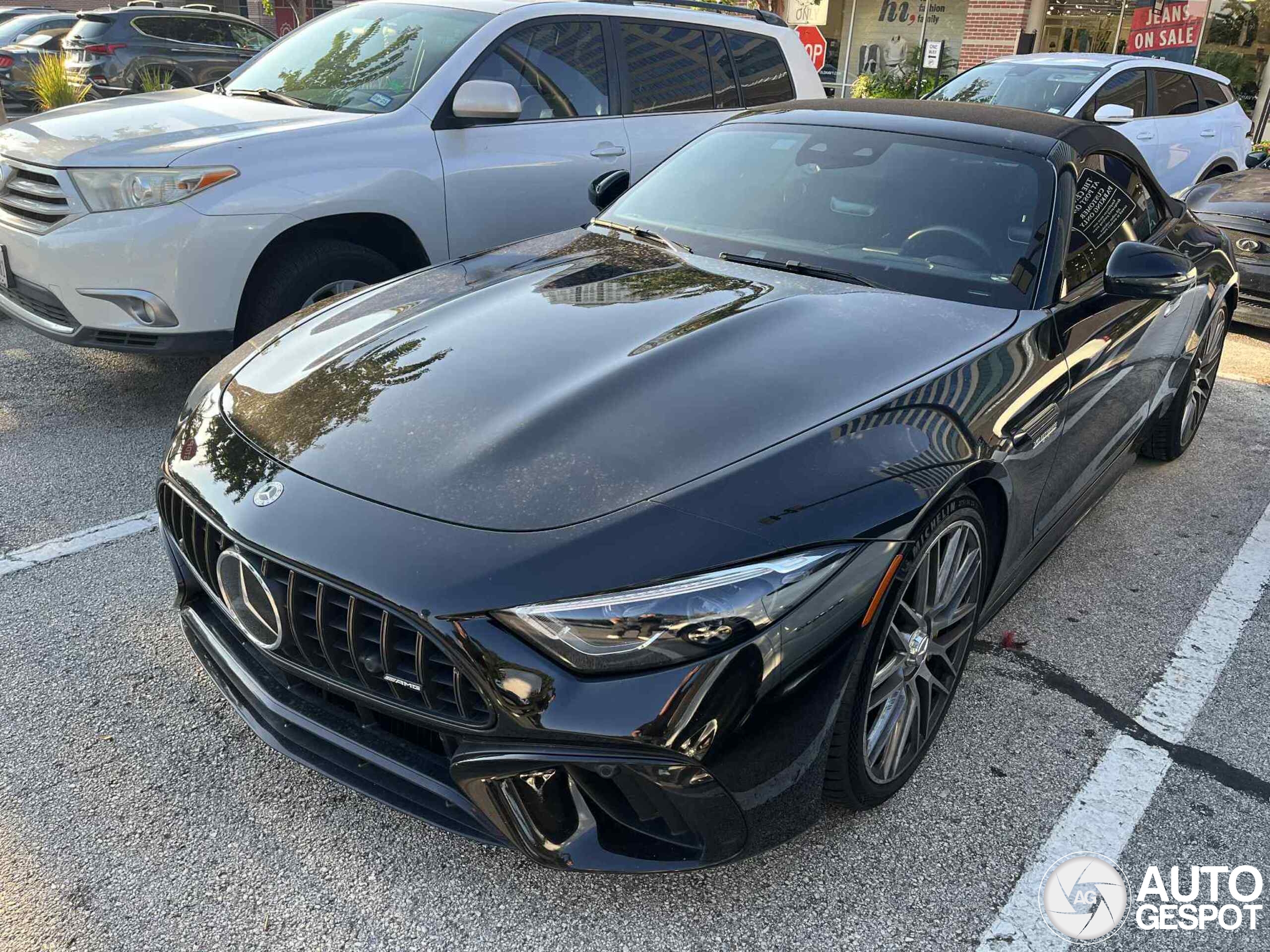 Mercedes-AMG SL 63 R232 - 05 September 2025 - Autogespot