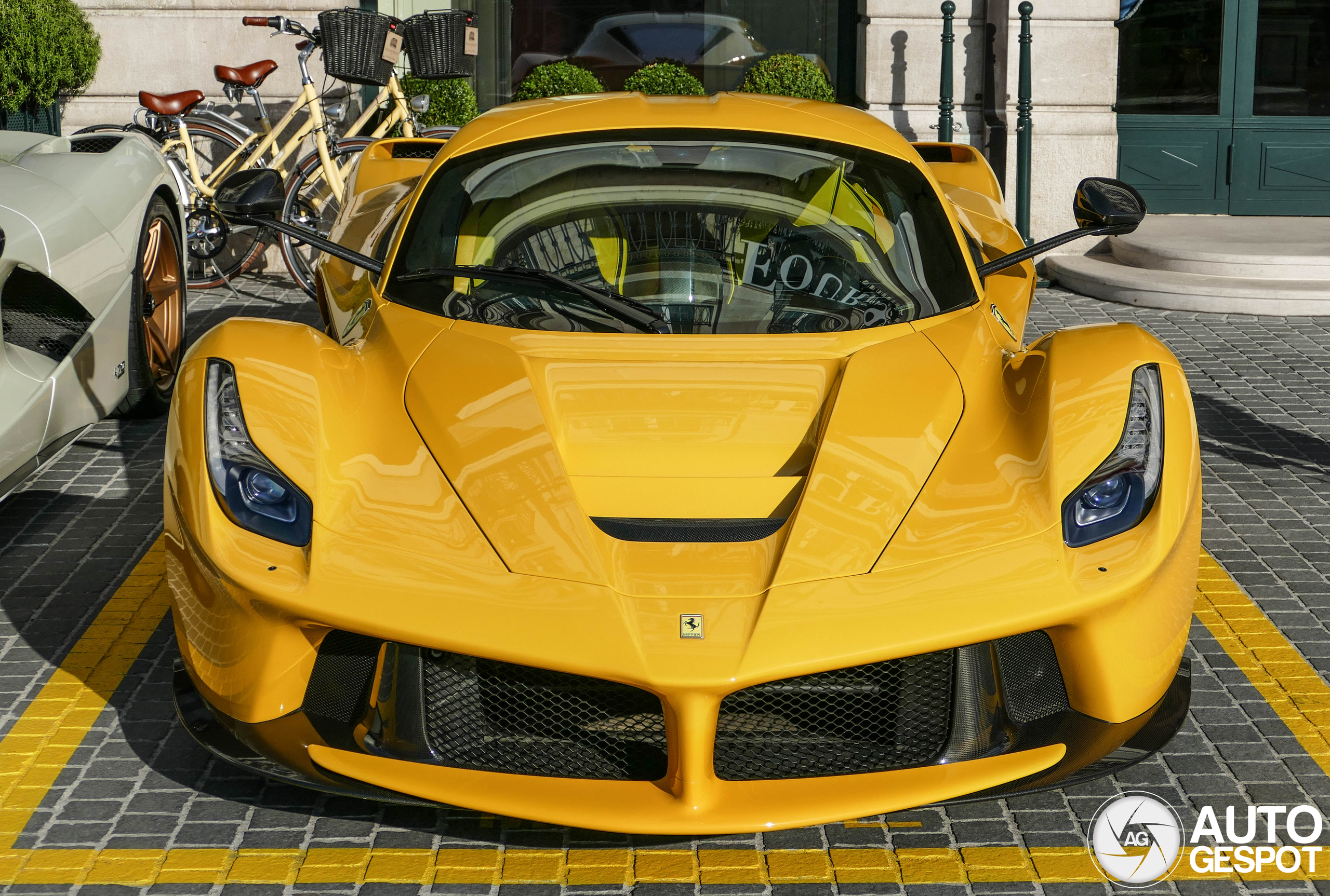 Ferrari LaFerrari - 06 September 2025 - Autogespot