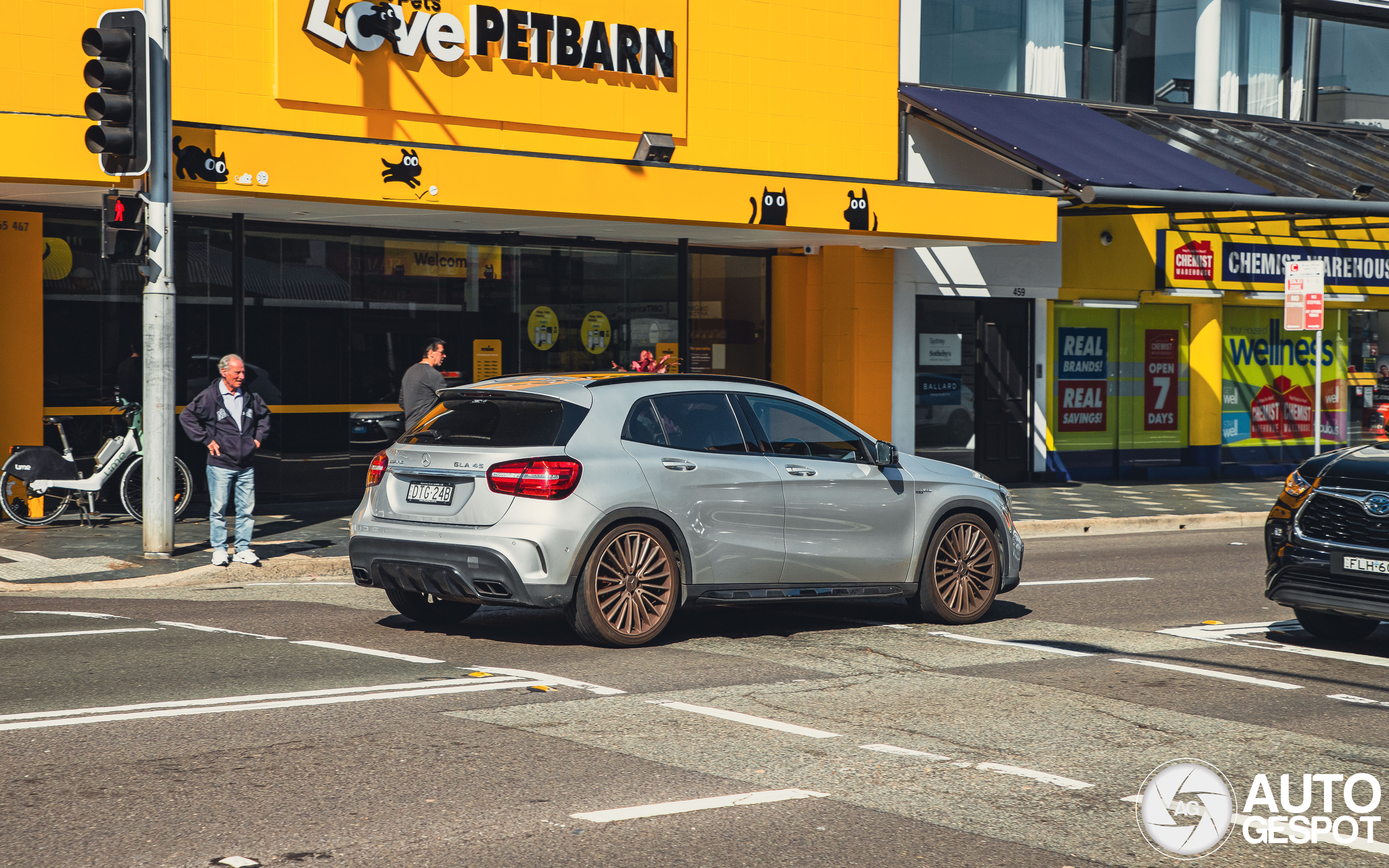 Mercedes-AMG GLA 45 X156 2017 - 07 September 2025 - Autogespot