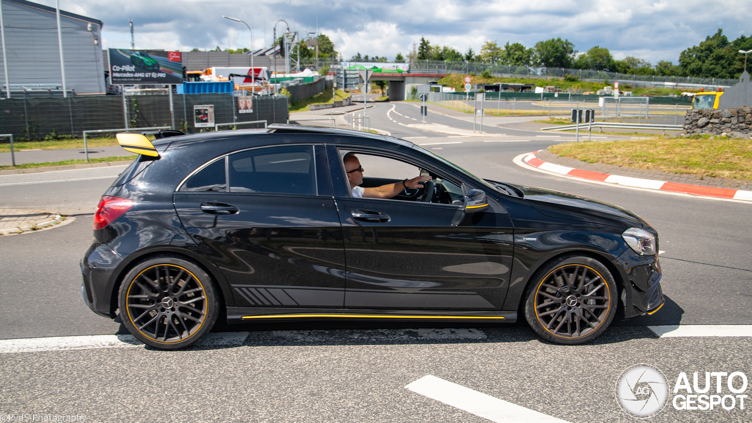 Mercedes-AMG A 45 W176 Yellow Night Edition - 08 September 2025 ...