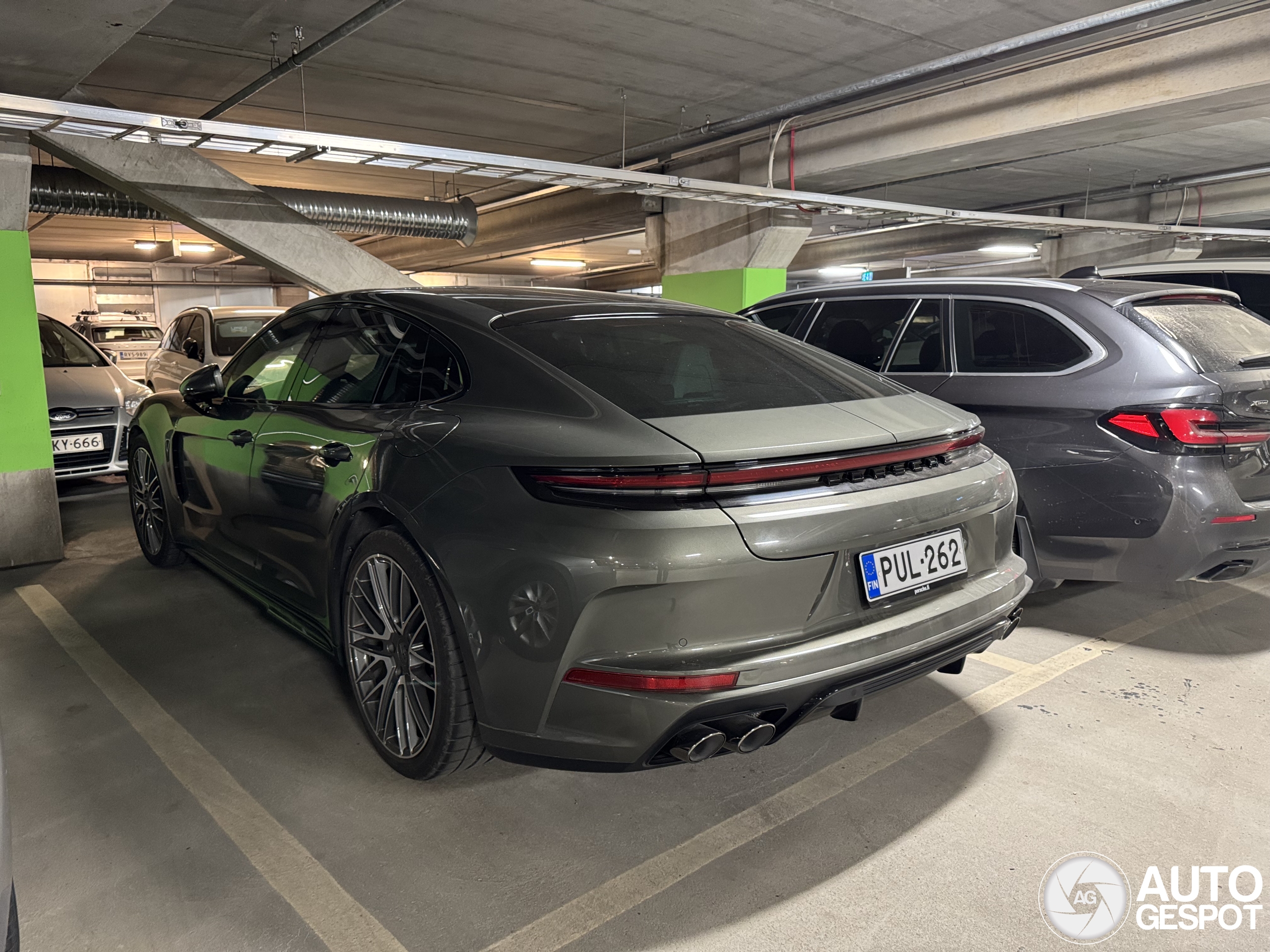 Porsche 972 Panamera Turbo E-Hybrid - 10 September 2025 - Autogespot