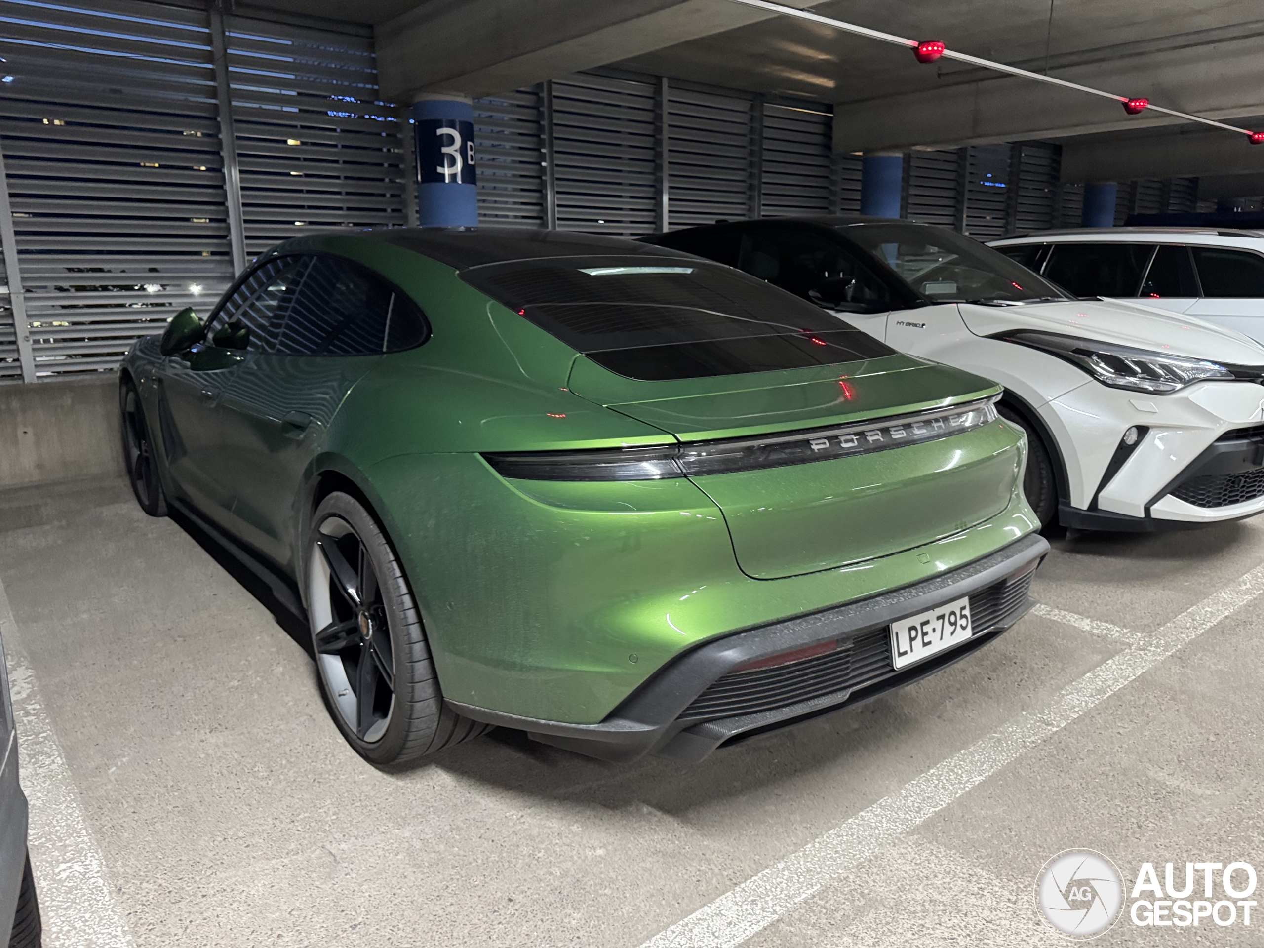 Porsche Taycan Turbo S - 10 September 2025 - Autogespot