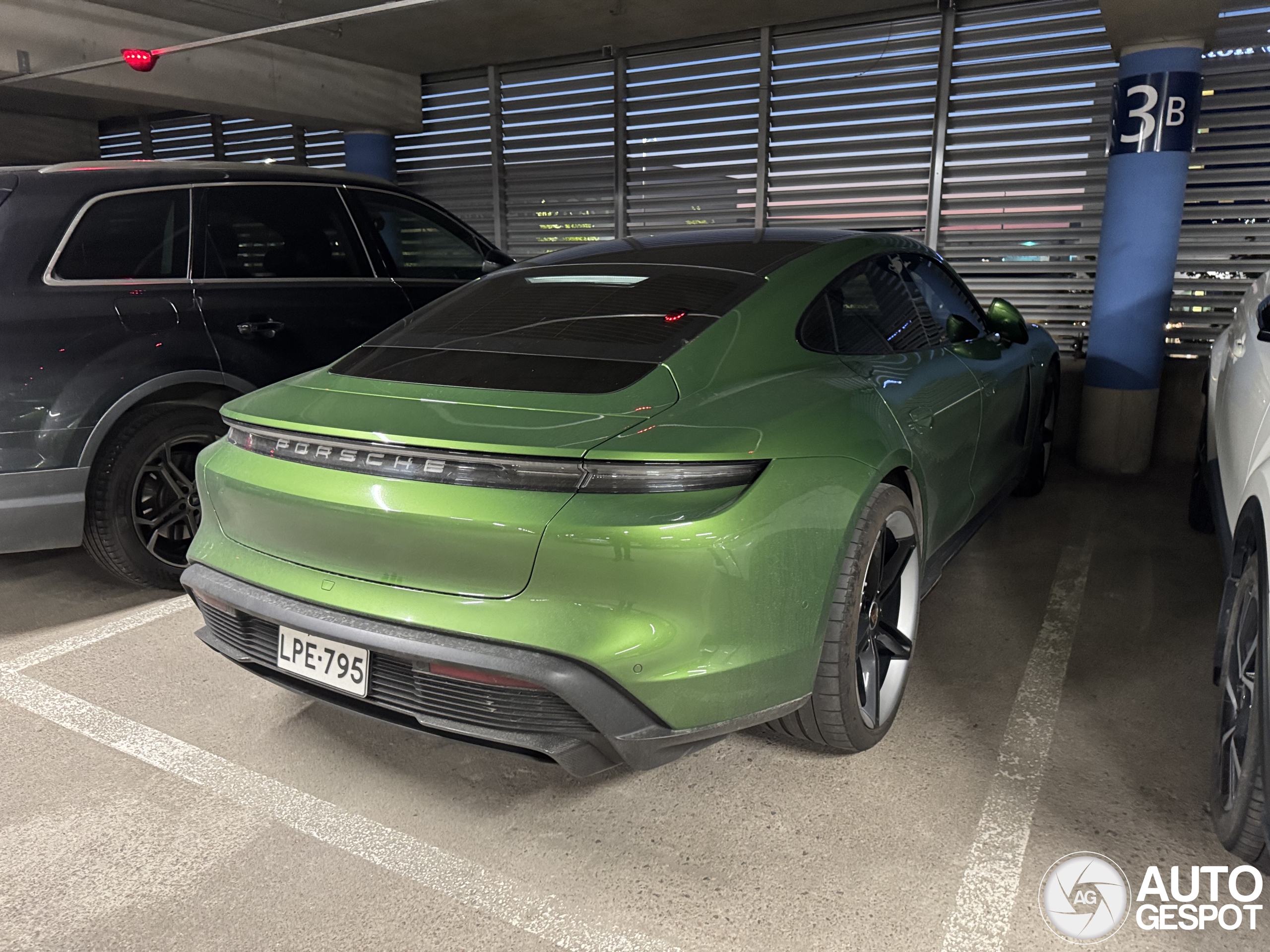 Porsche Taycan Turbo S - 10 September 2025 - Autogespot