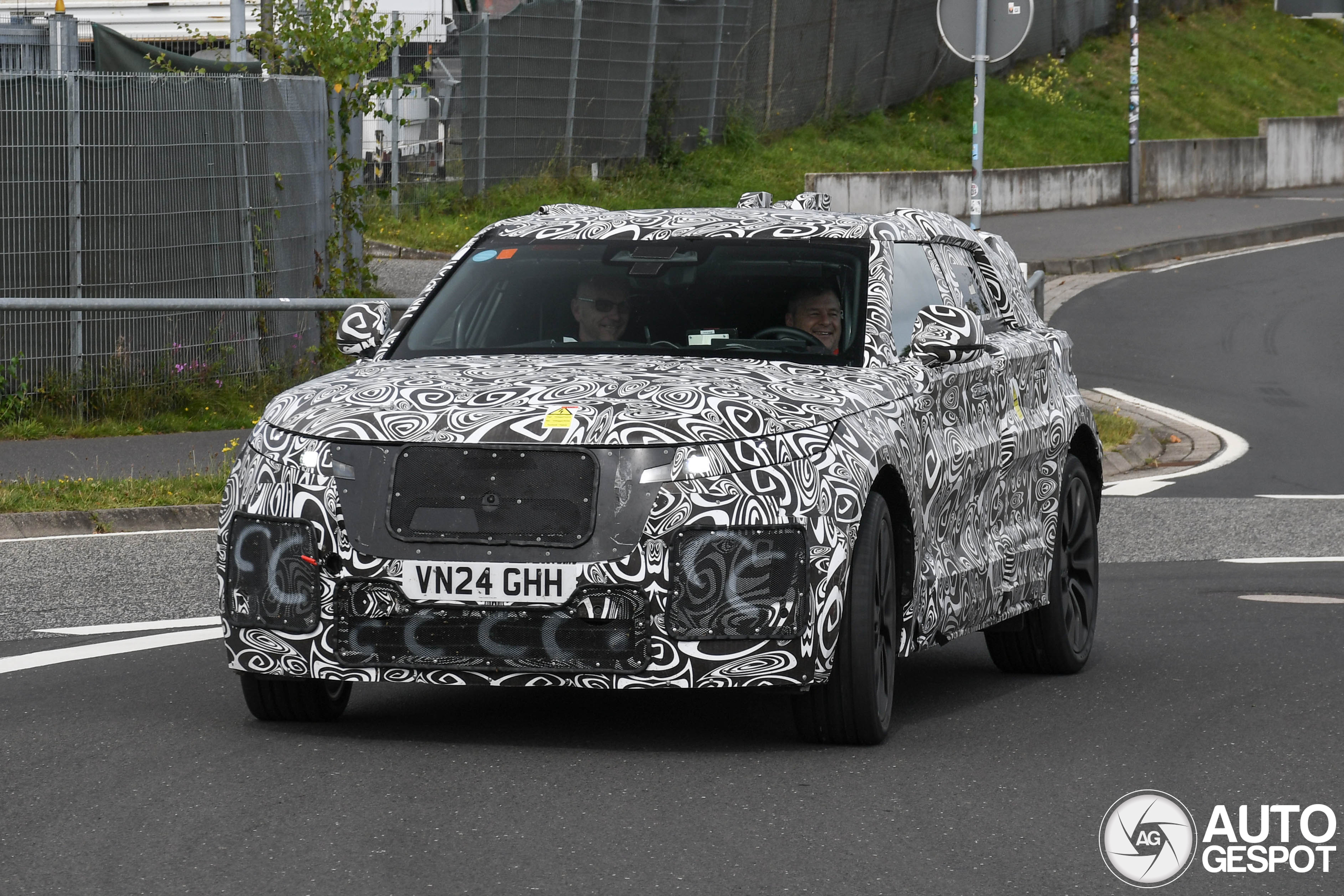 Range Rover Velar EV - 10 September 2025 - Autogespot