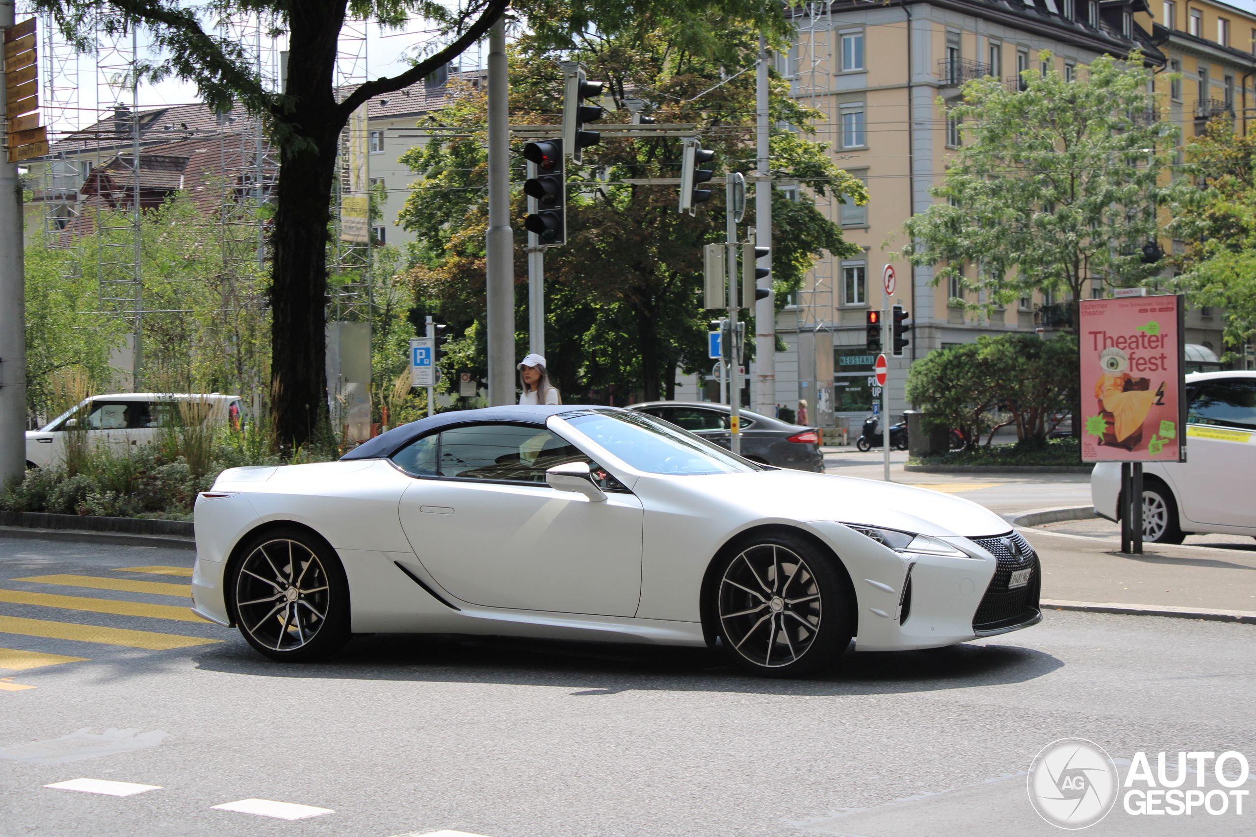 Lexus LC 500 Convertible Ultimate Edition - 12 September 2025 - Autogespot