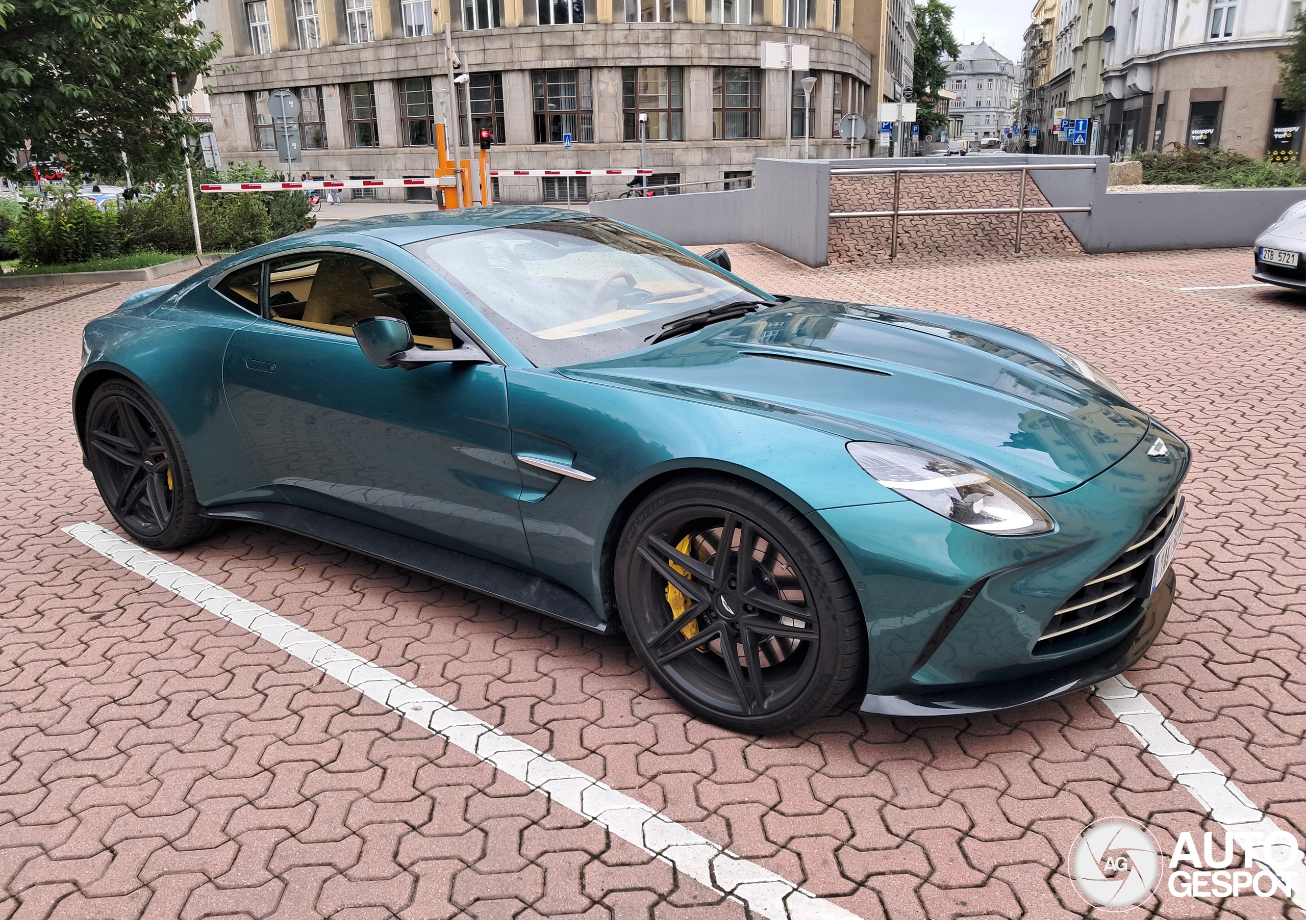 Aston Martin Vantage 2024 - 13 September 2025 - Autogespot