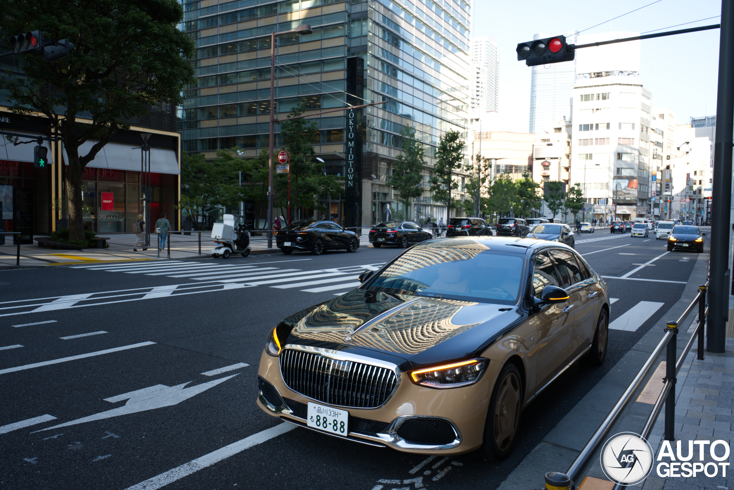 Mercedes-Maybach S 680 X223 Virgil Abloh Edition - 13 September 2025 ...