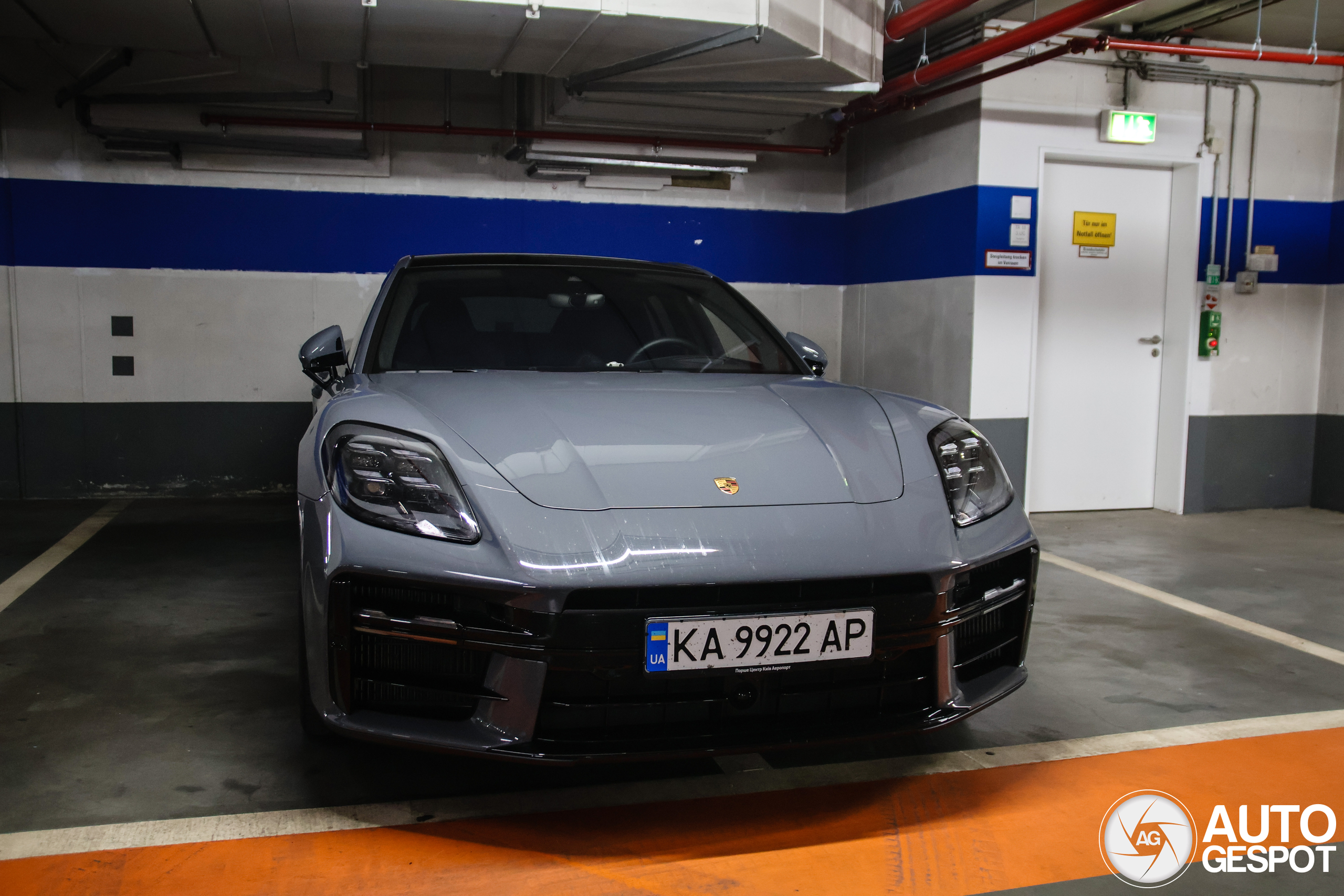 Porsche 972 Panamera GTS MkI - 13 September 2025 - Autogespot
