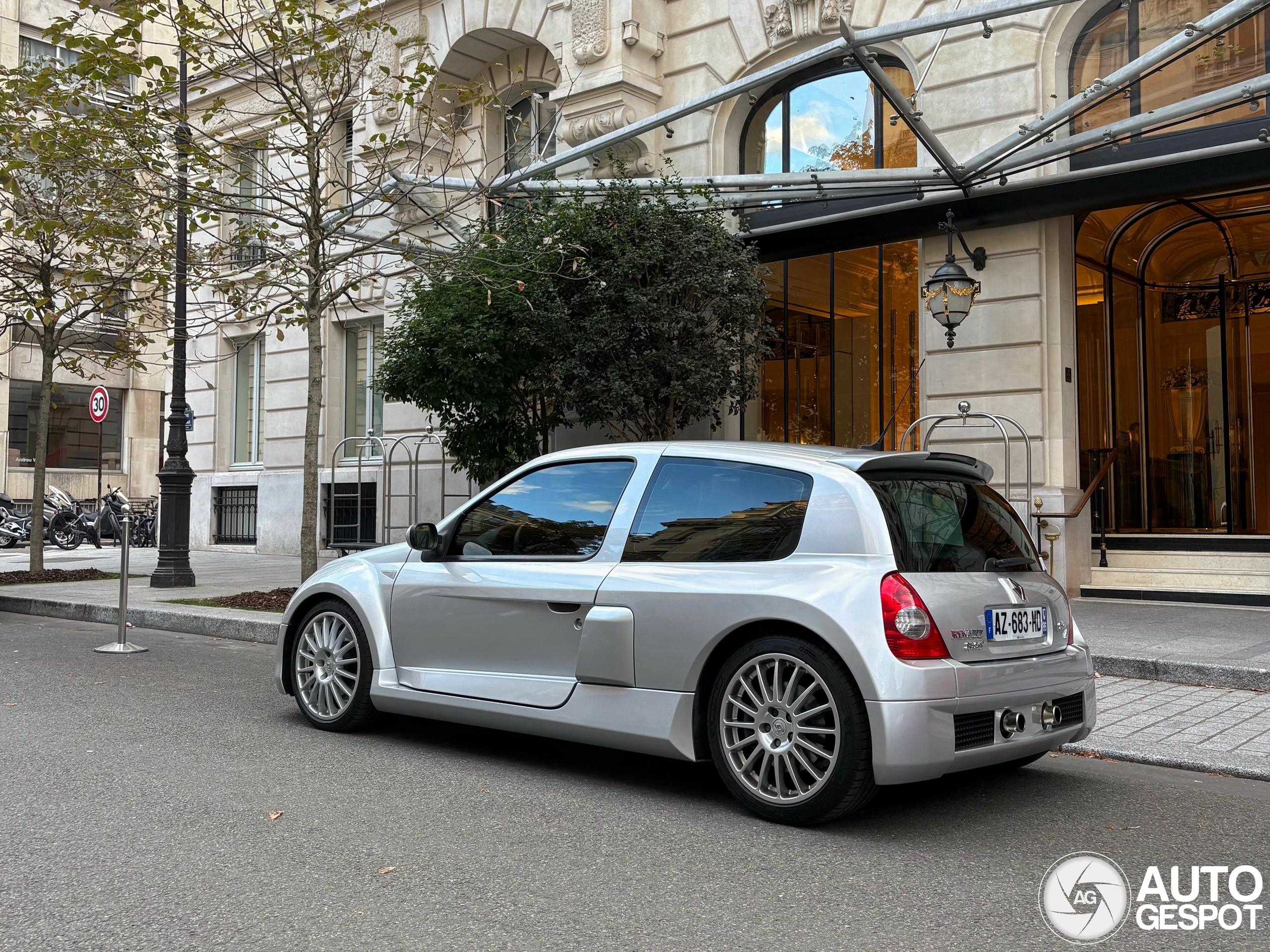 Renault Clio V6 Phase II - 13 September 2025 - Autogespot
