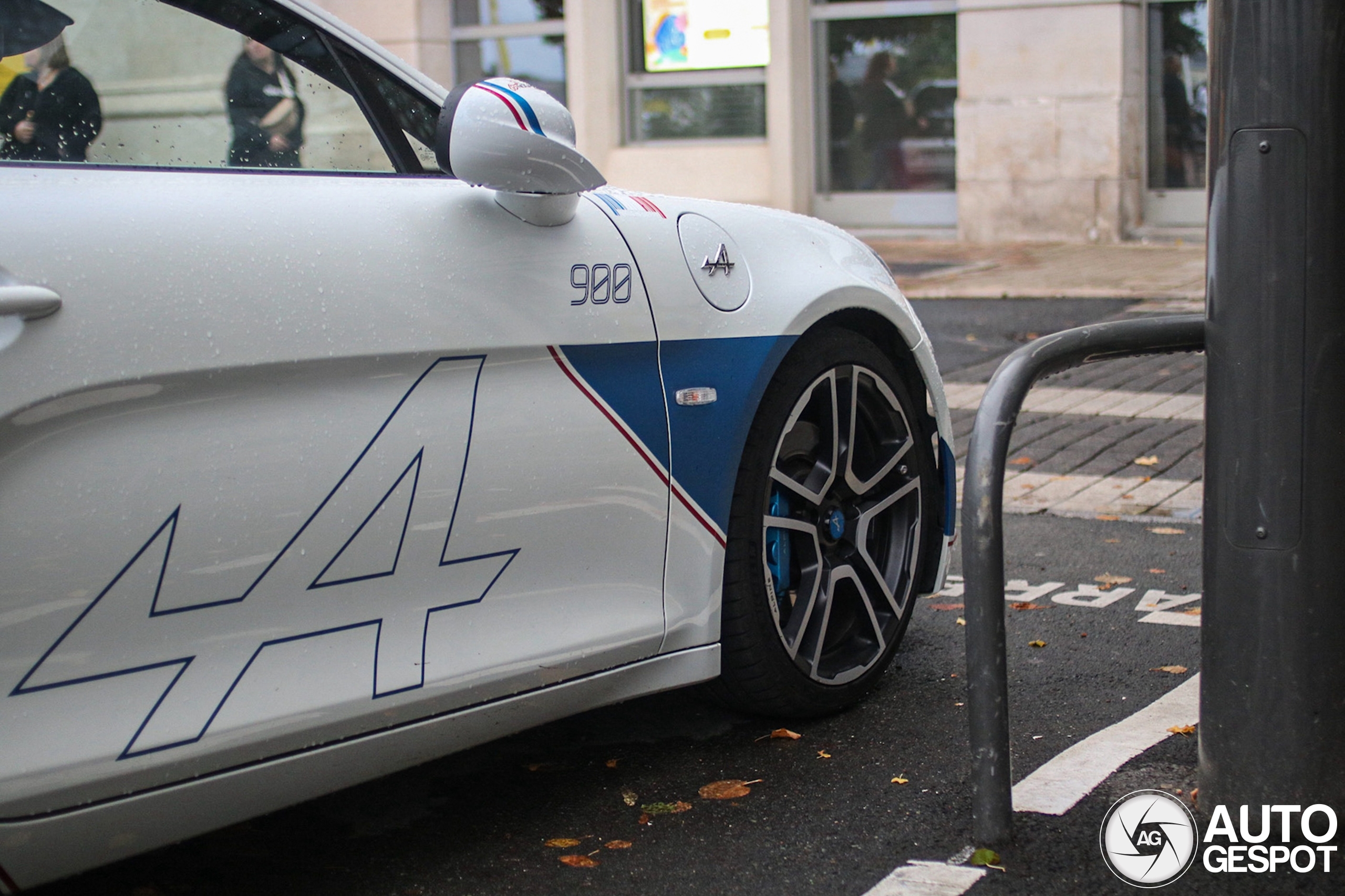 Alpine A110 Première Edition - 15 September 2025 - Autogespot