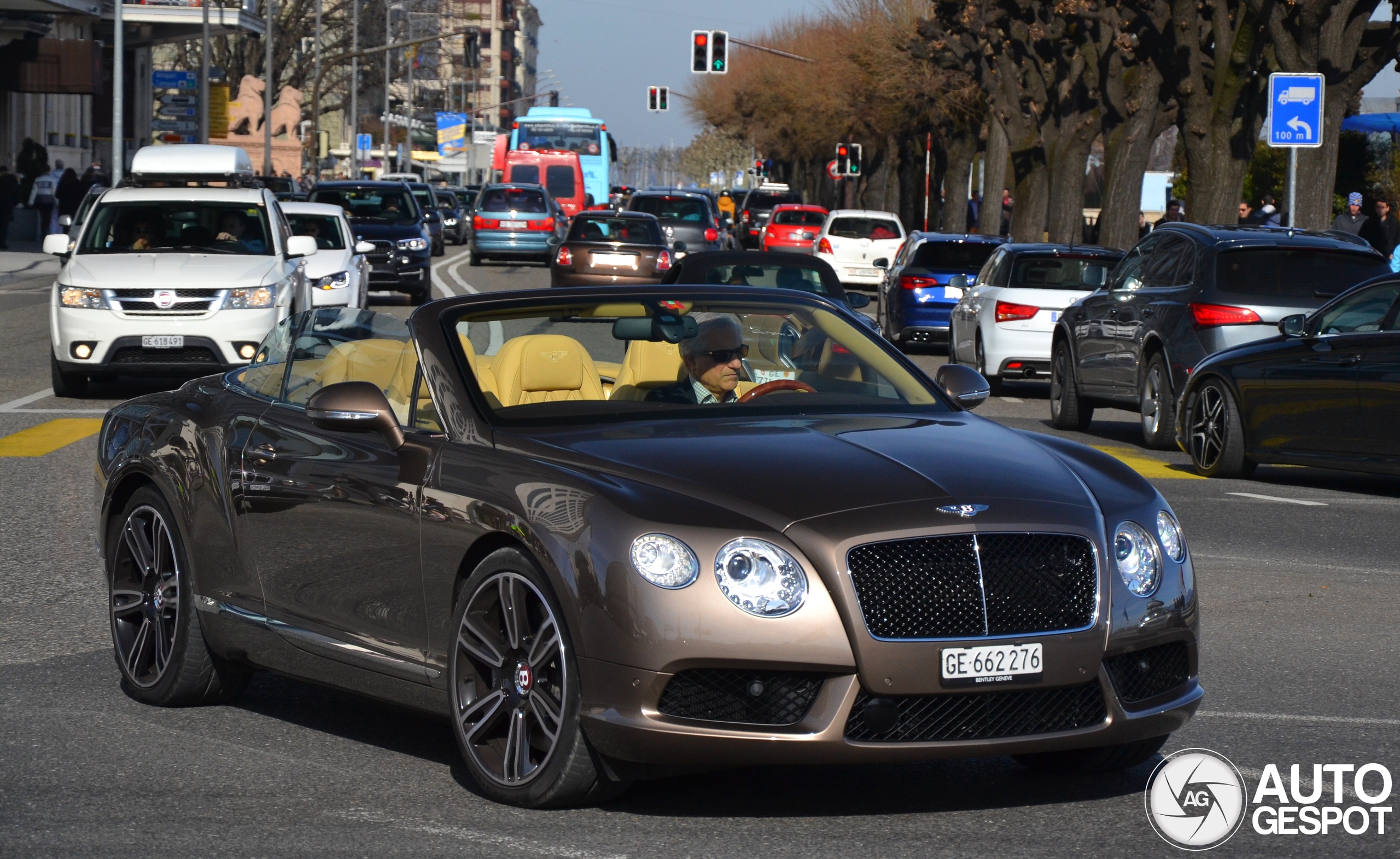Bentley Continental GTC V8 - 15 September 2025 - Autogespot
