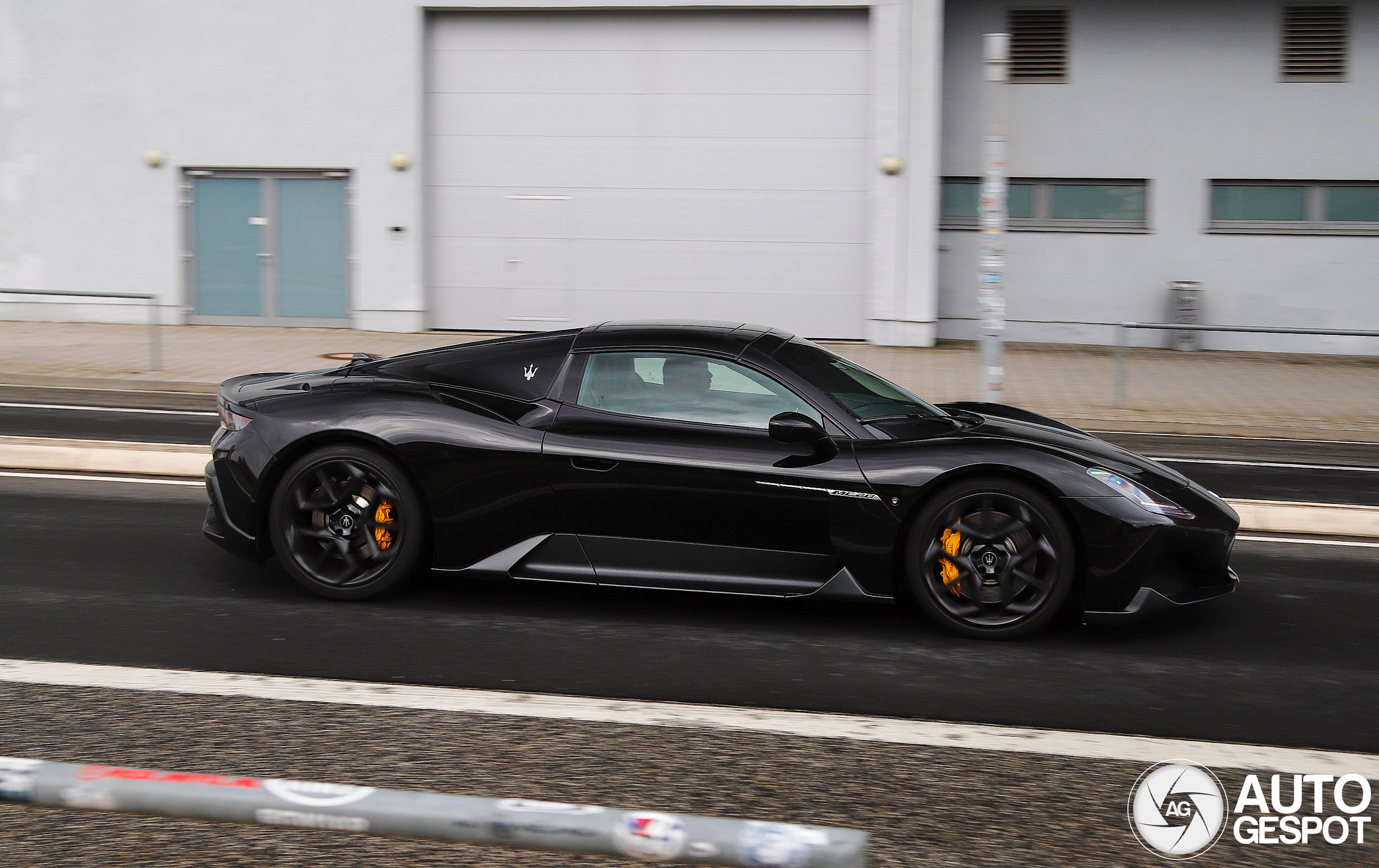 Maserati MC20 Cielo - 16 September 2025 - Autogespot