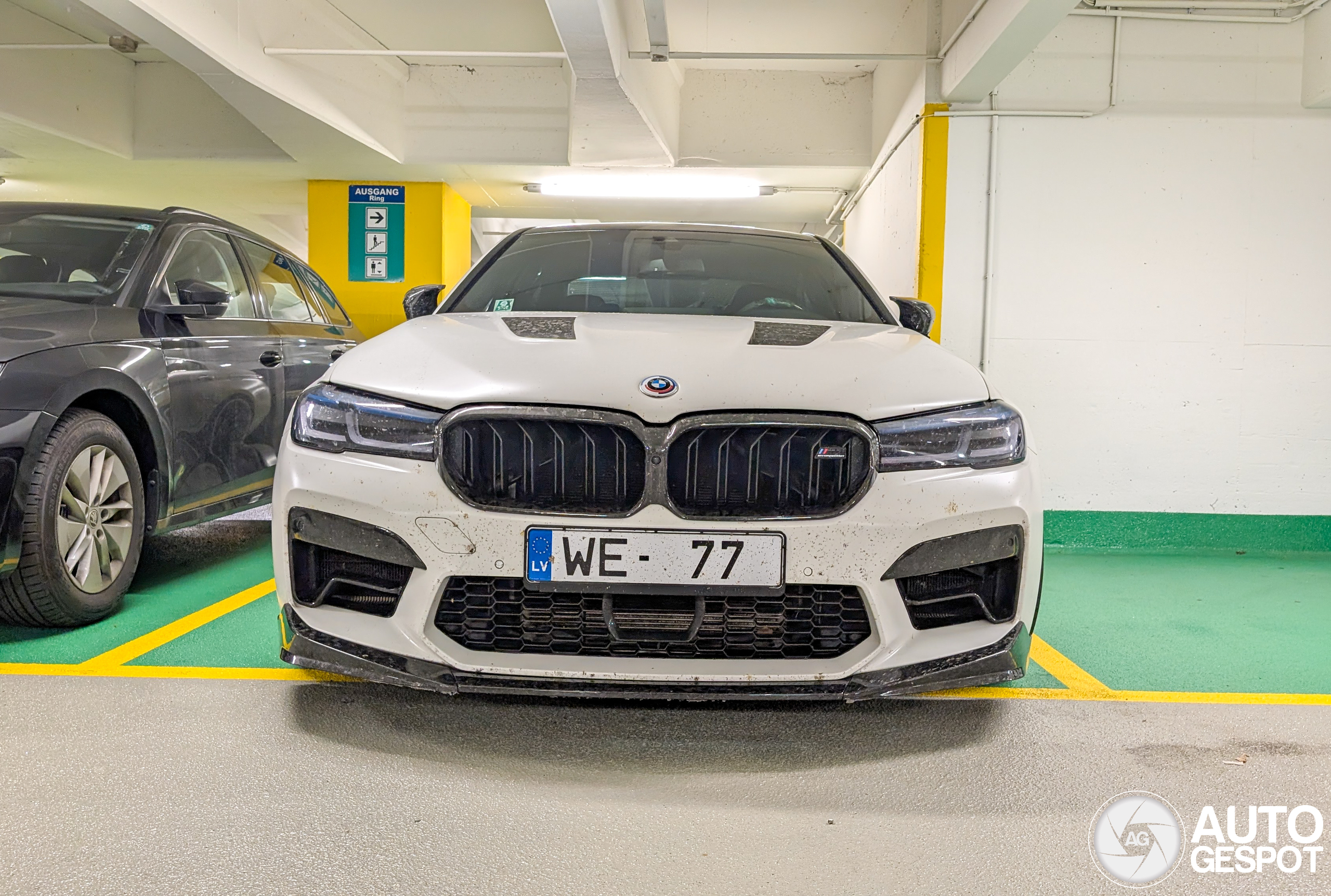 BMW M5 F90 Competition 2021 CFA Carbon - 18 September 2025 - Autogespot