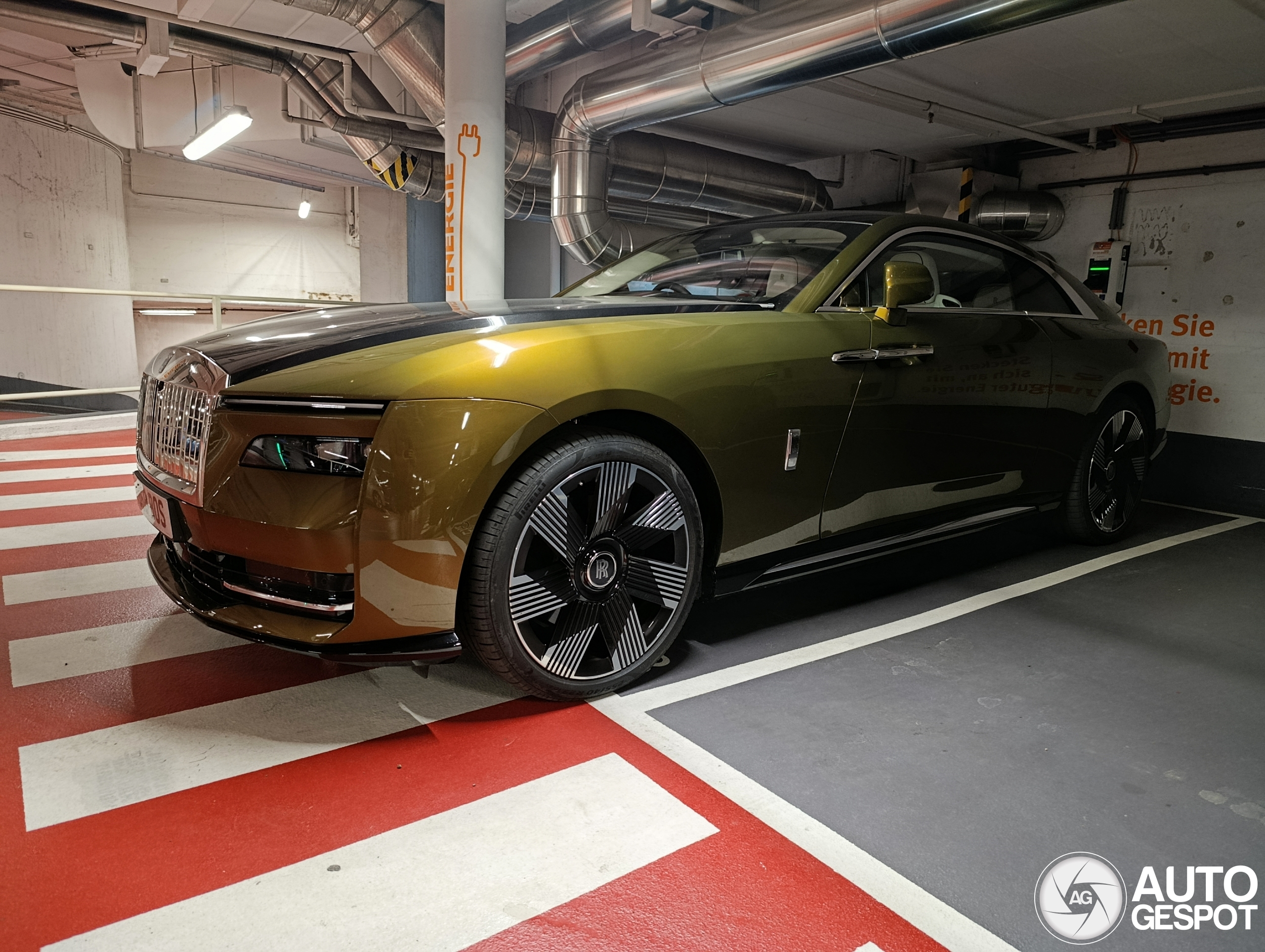 Rolls-Royce Spectre - 18 September 2025 - Autogespot